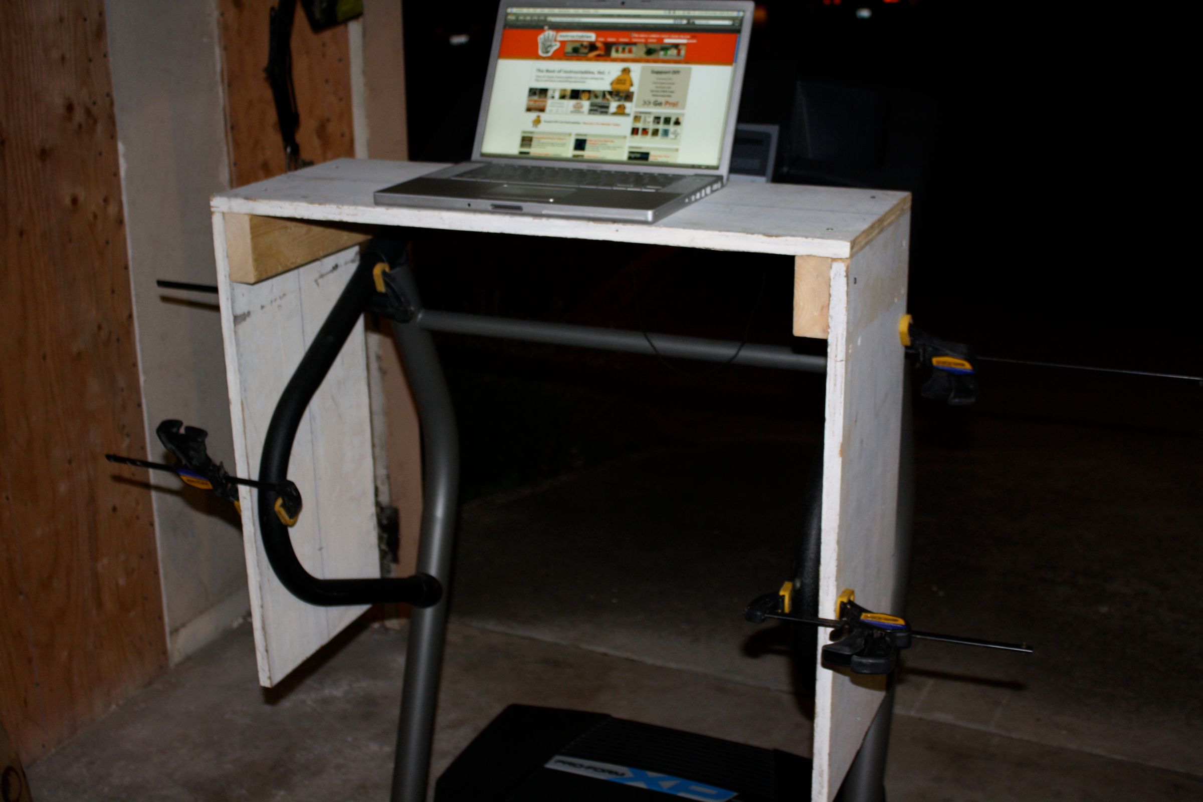 Treadmill Desk : 11 Steps (with Pictures) - Instructables