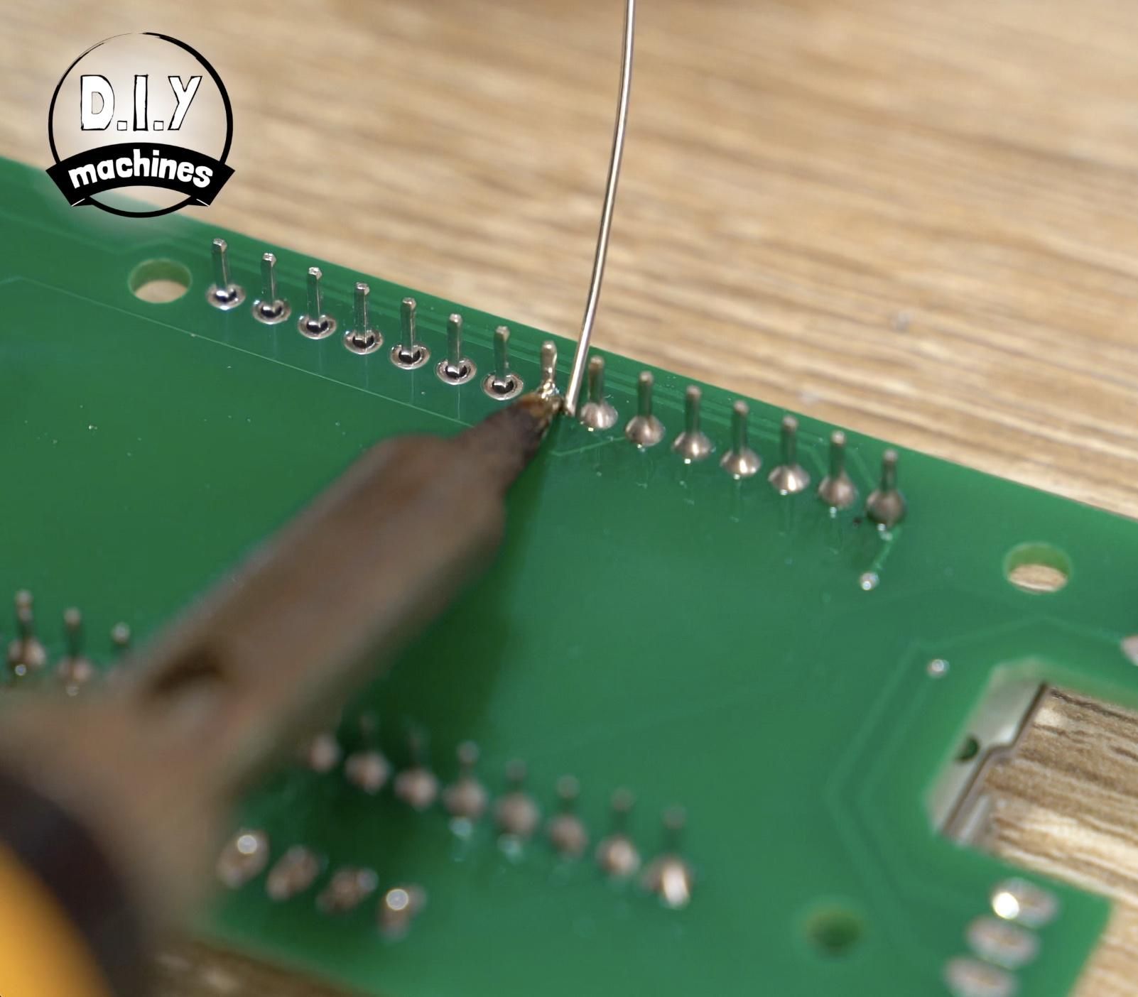 WeatherBot - a Motorised Weather Machine | 3D Printable, ESP32 ...