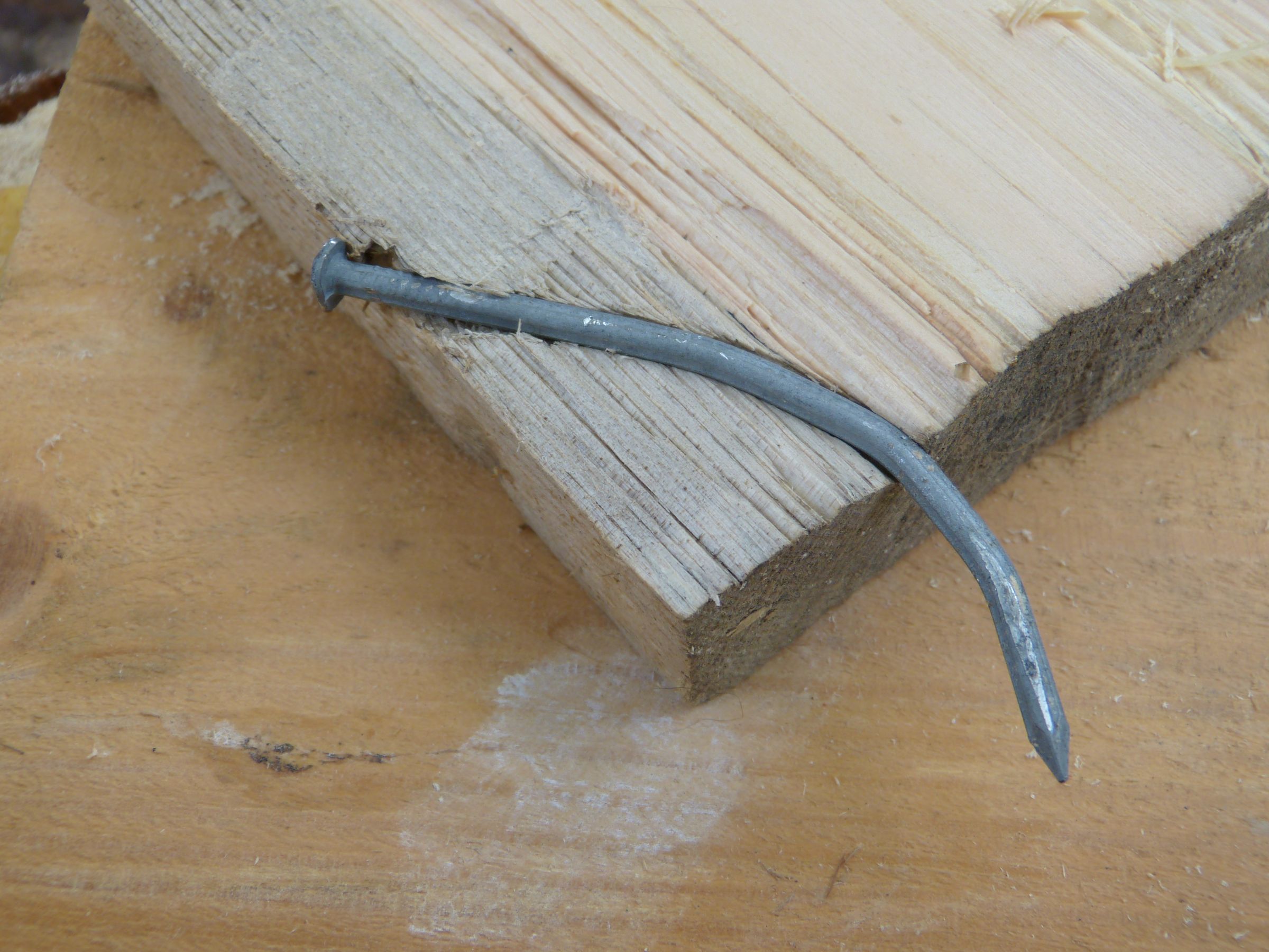 Brilliant Angle Nail Trick From Old Carpenter : 3 Steps (with Pictures ...