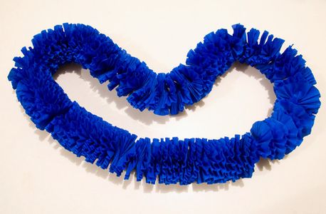 How to Make Crepe Paper Leis : 8 Steps (with Pictures) - Instructables