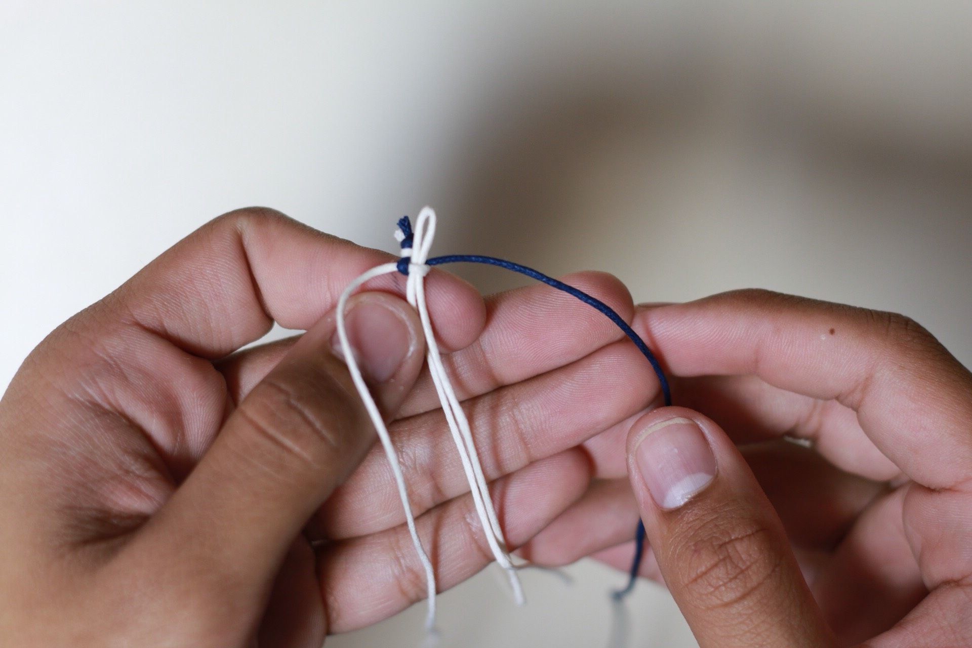Cobra Stitch Cord Bracelet (tutorial) : 10 Steps (with Pictures ...
