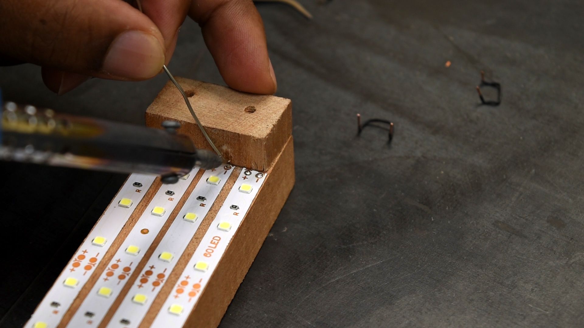 LED Concrete Desk Lamp : 8 Steps (with Pictures) - Instructables