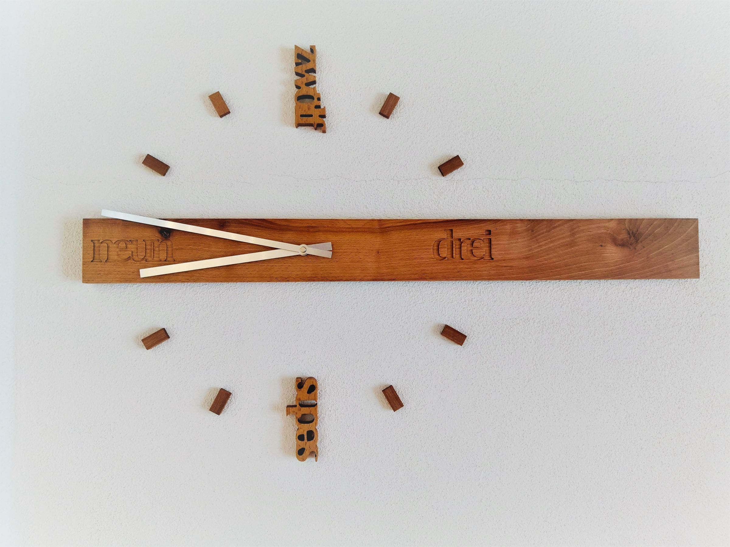 Modern Wooden Clock : 9 Steps (with Pictures) - Instructables