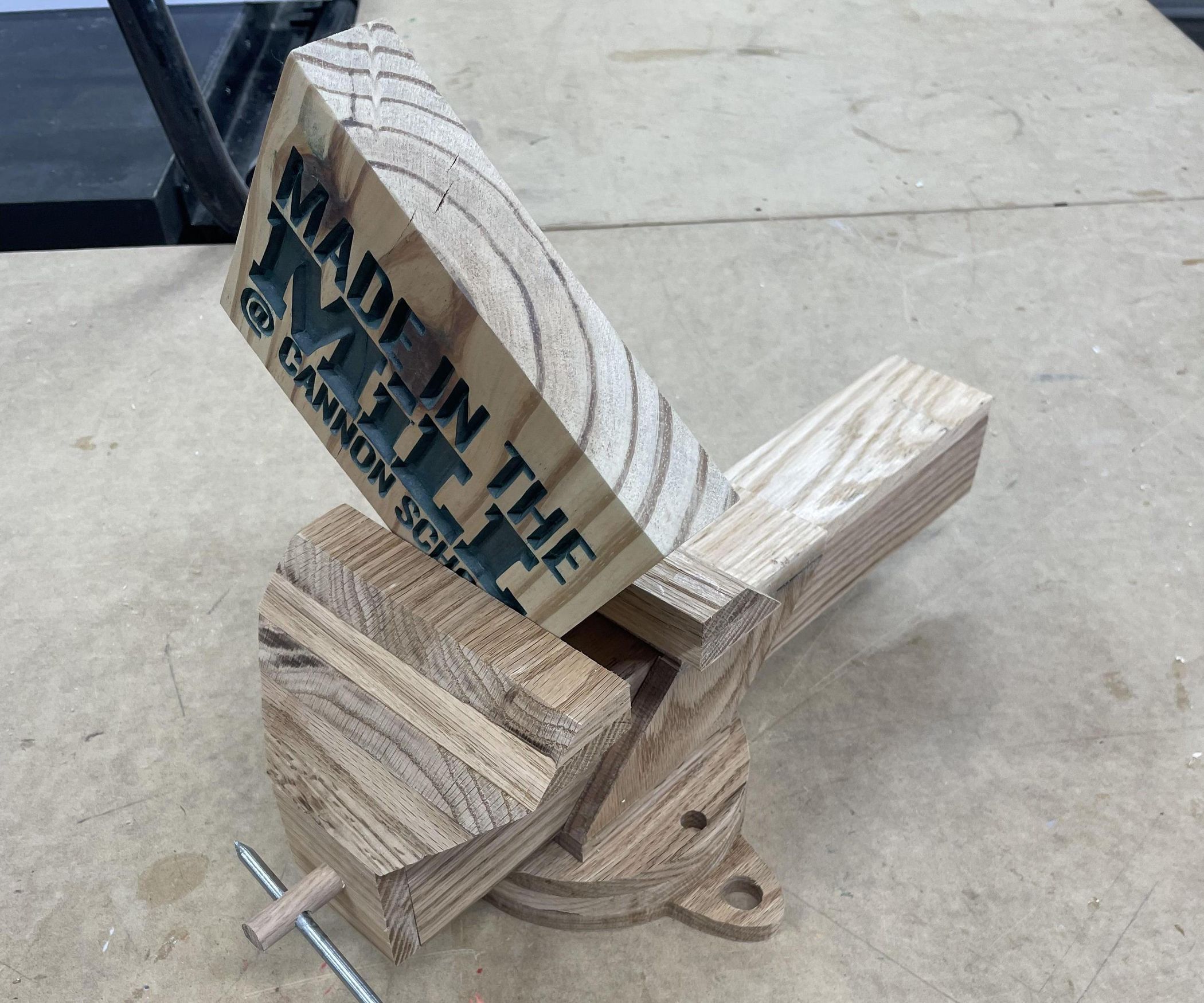 Wooden Bench Vice : 5 Steps (with Pictures) - Instructables