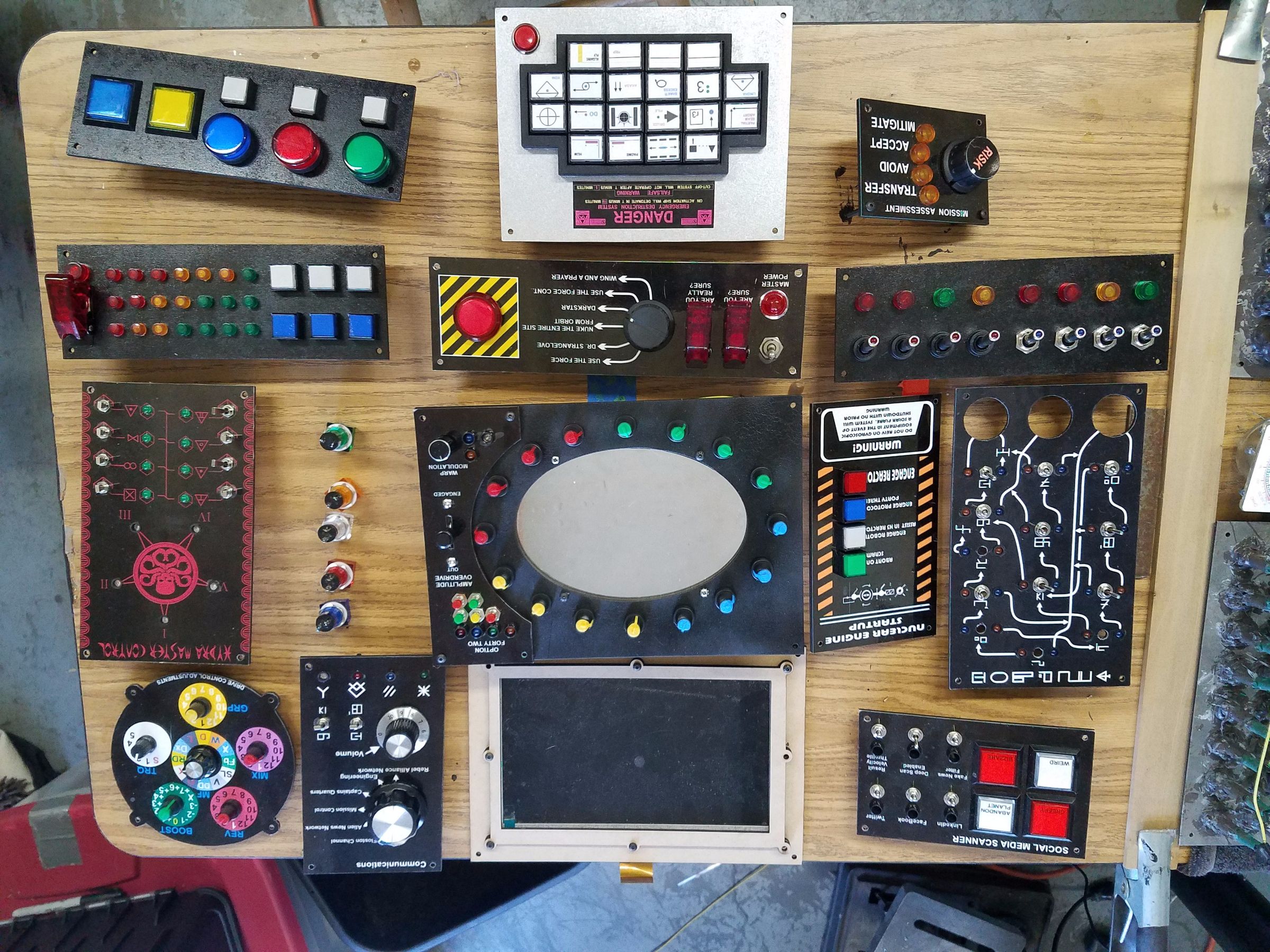 Rocket Ship Panel : 12 Steps (with Pictures) - Instructables
