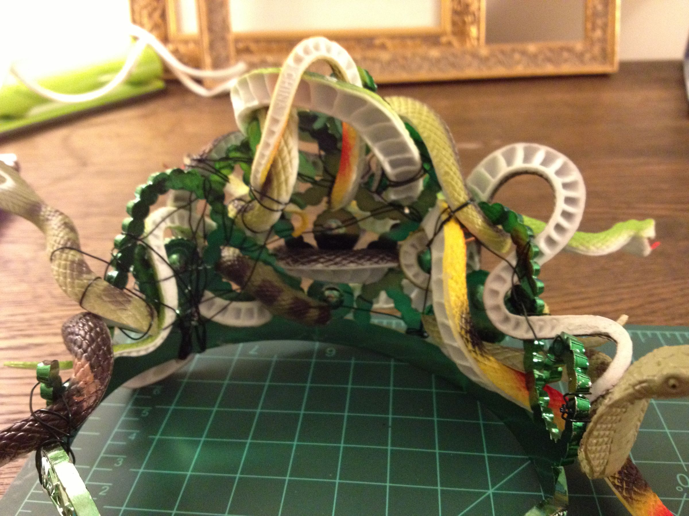 Medusa Crown : 6 Steps (with Pictures) - Instructables