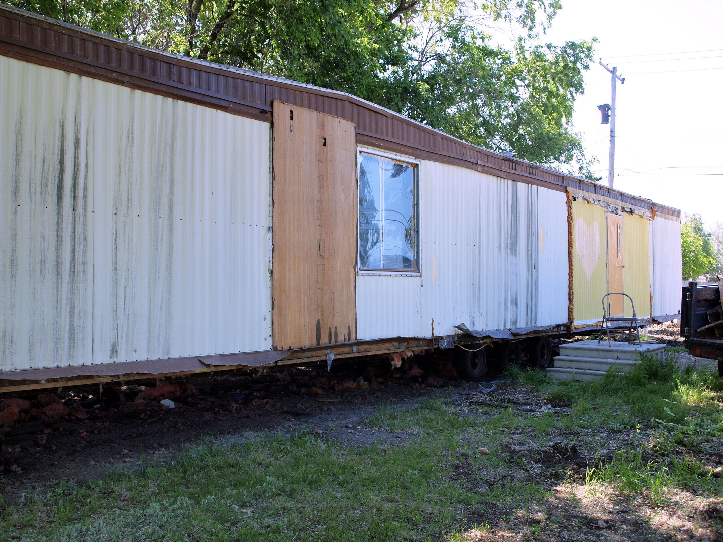 Turning a Trashed Mobile Home Into a Shop : 20 Steps (with Pictures ...