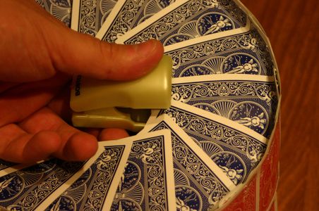Party Top-hat Made of Playing Cards : 10 Steps - Instructables