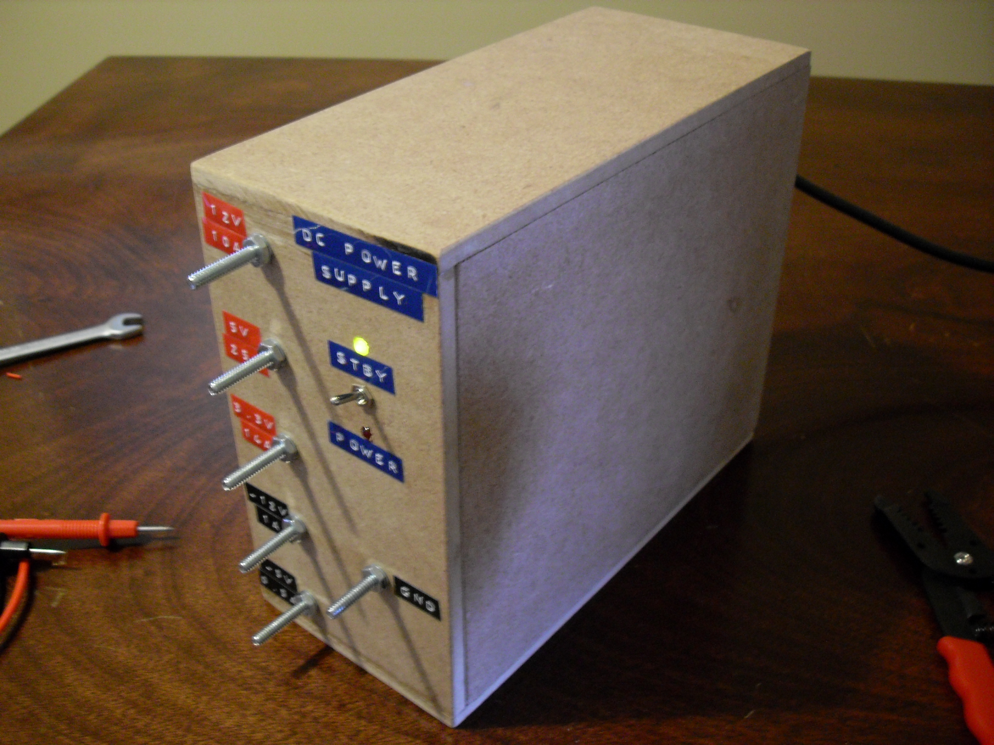 33 DIY Power Supplies - Instructables