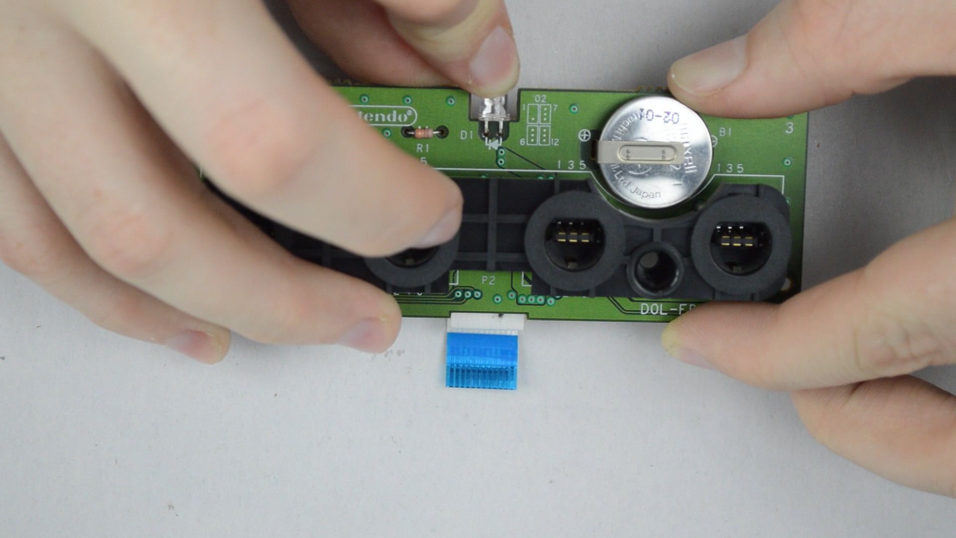 Mod Gamecube Power LED : 10 Steps (with Pictures) - Instructables