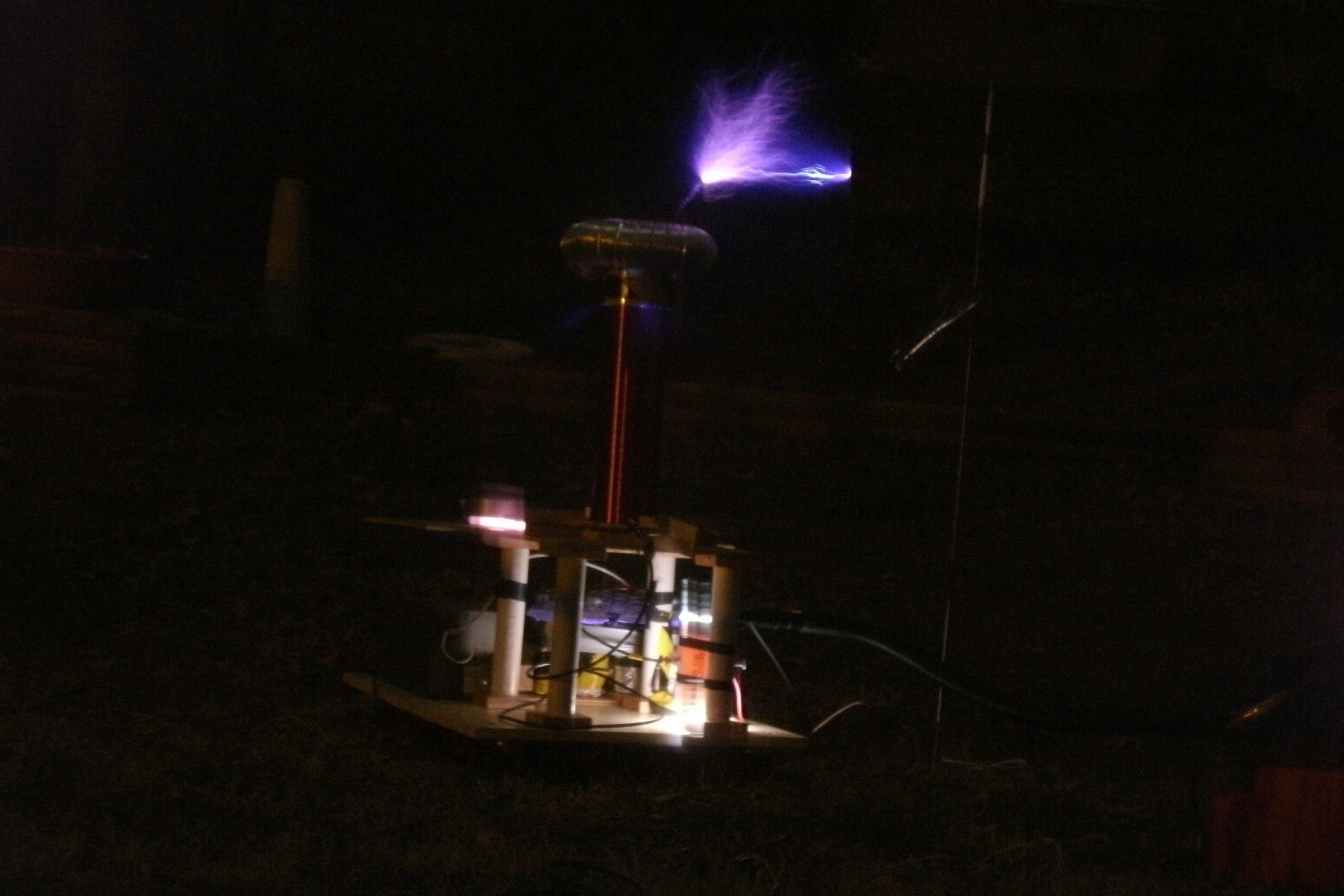 The Improved Simple Tesla Coil : 13 Steps (with Pictures) - Instructables