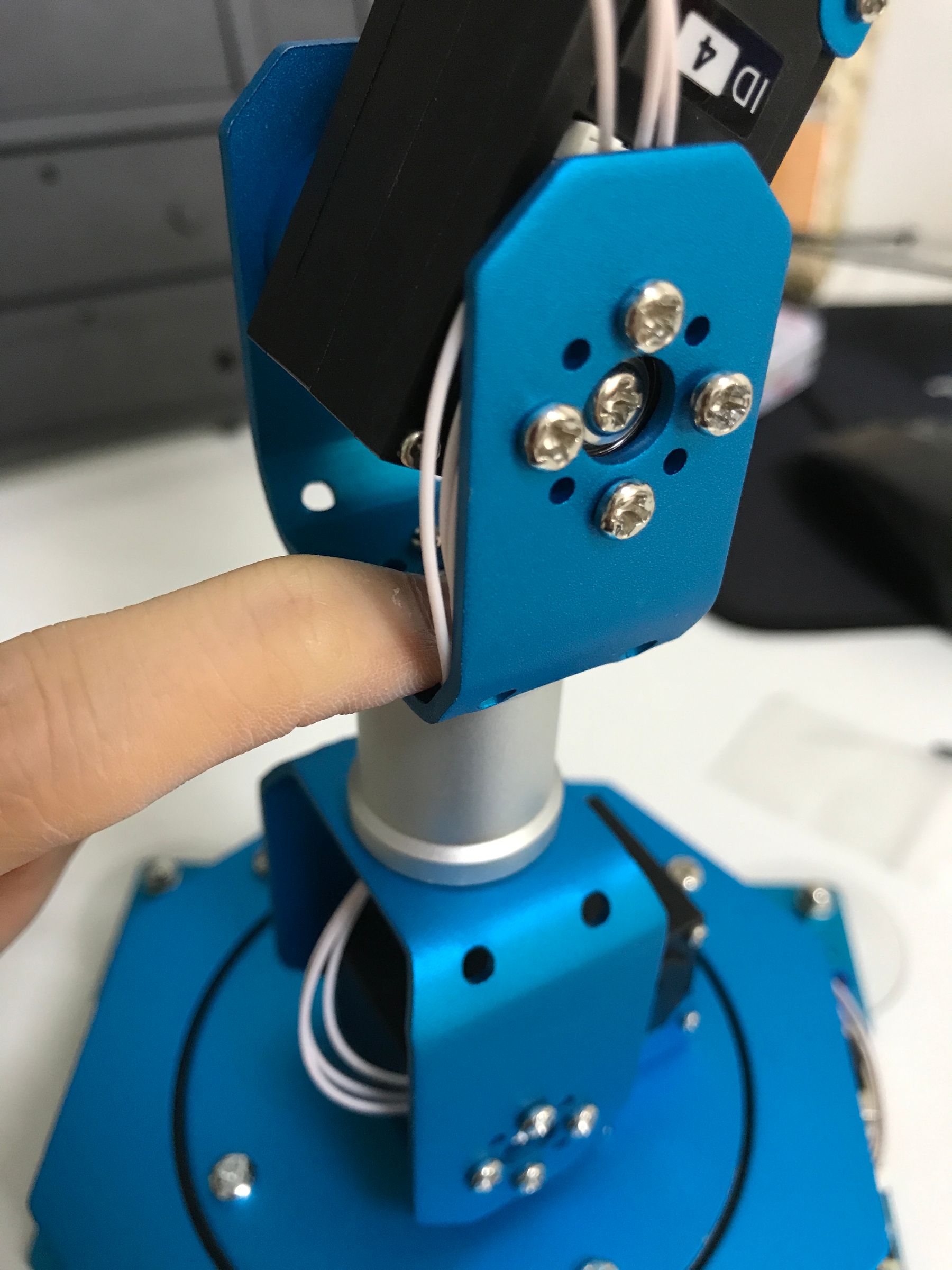 How to Make a New Robotic Arm : 12 Steps (with Pictures) - Instructables