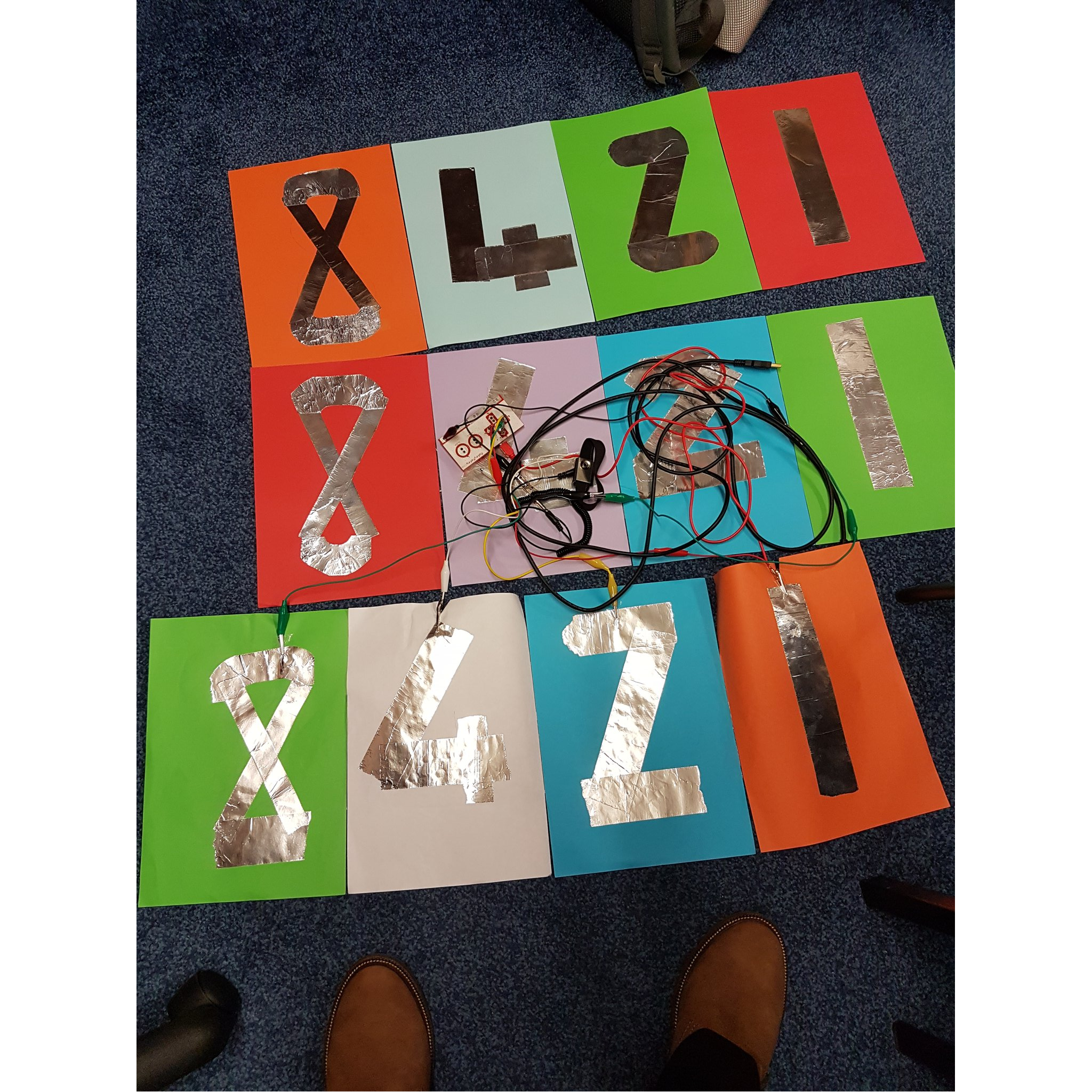 Binary Numbers Dance Mat Game With Makey Makey : 5 Steps - Instructables