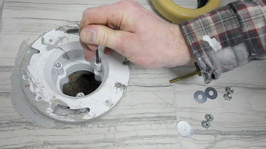How to Install a New Toilet in 1 Hour or Less : 8 Steps (with Pictures ...