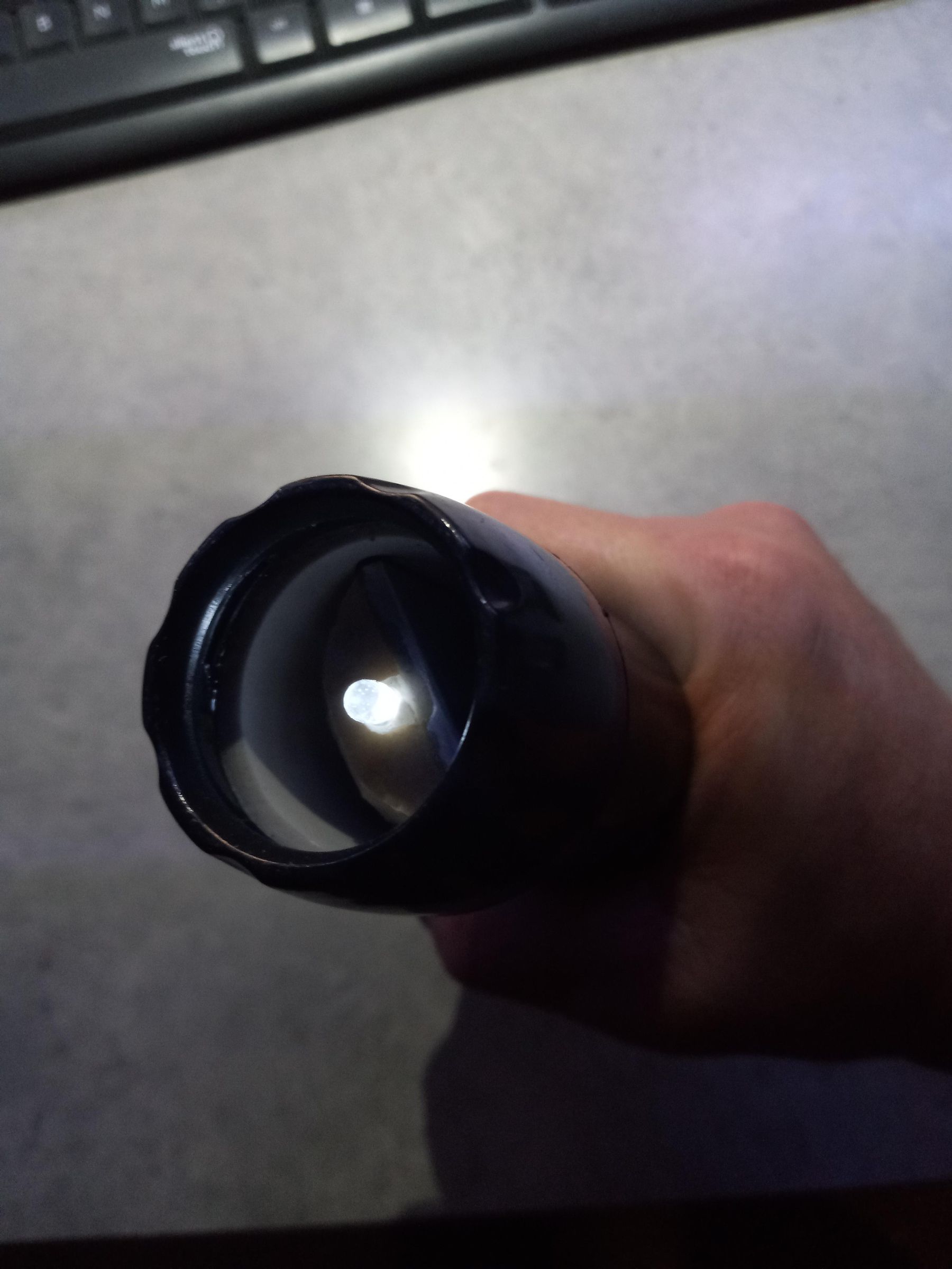 Body Heat Powered Flashlight : 4 Steps - Instructables