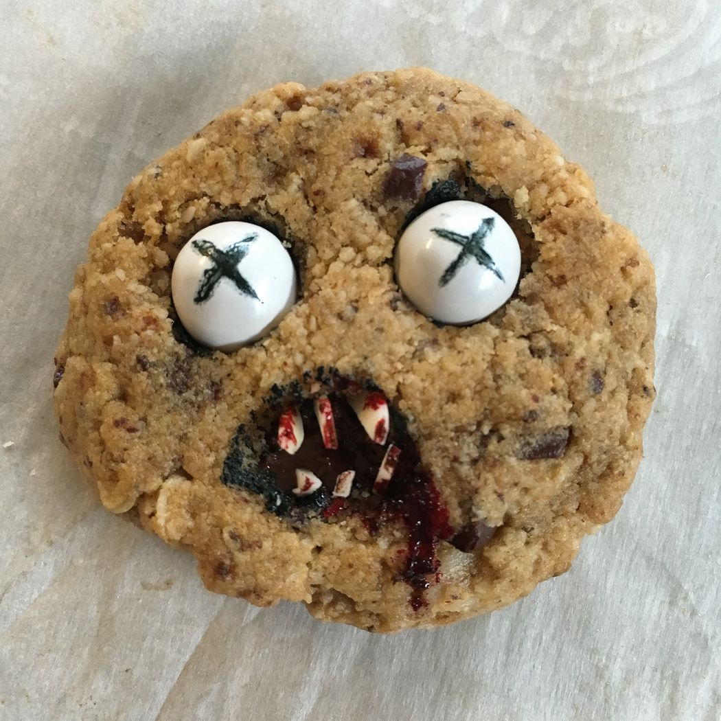Creepy Chocolate Chip Cookies : 3 Steps (with Pictures) - Instructables