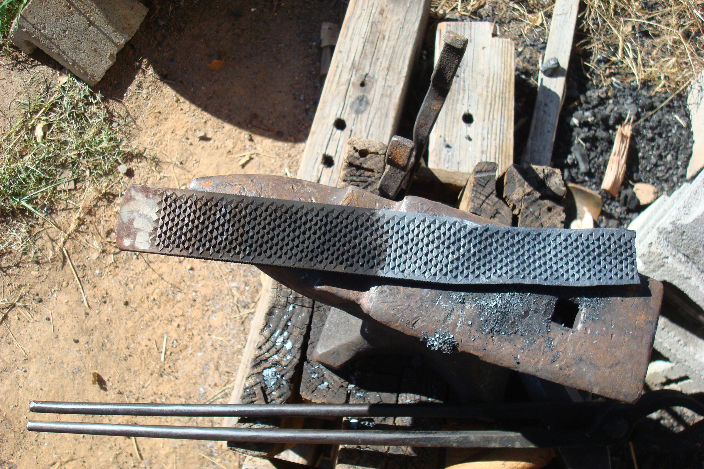 Making a Large Camp Knife From an Old Rasp. Part 1 : 9 Steps ...