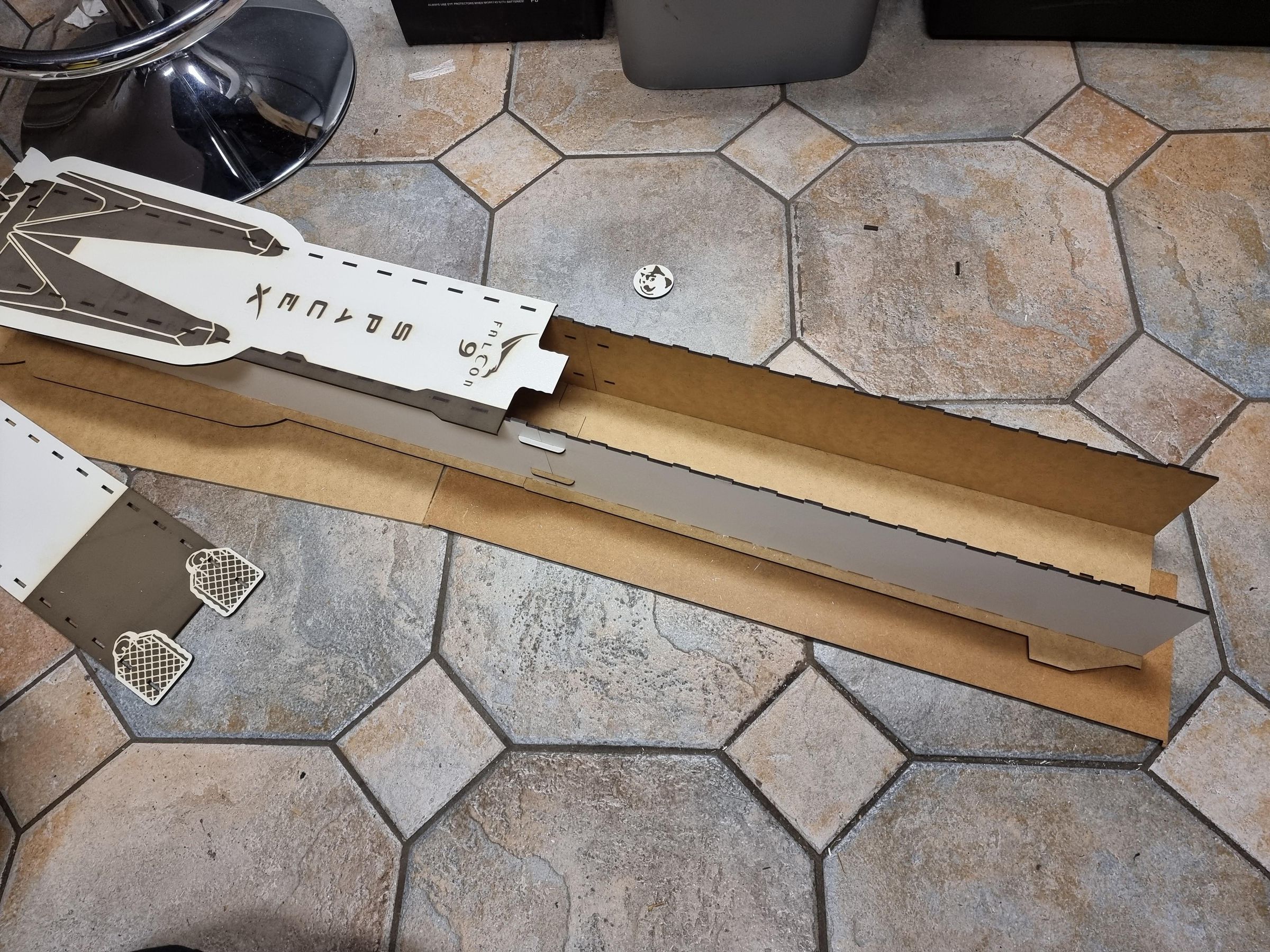 Falcon 9 Socks Dispenser, With Dragon and Doge on Board! : 11 Steps ...