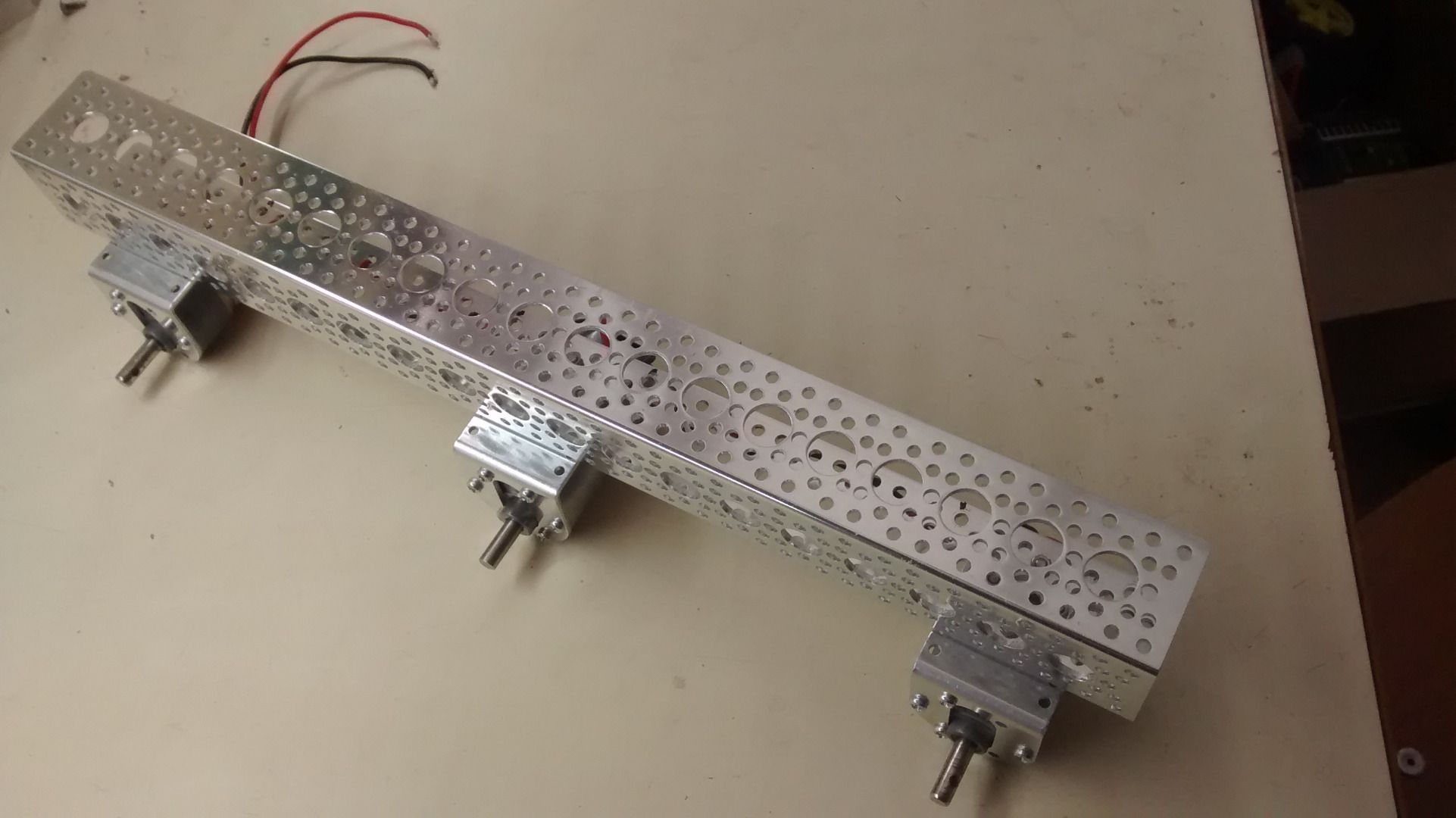 6WD Robot With Aluminum Chassis : 7 Steps (with Pictures) - Instructables