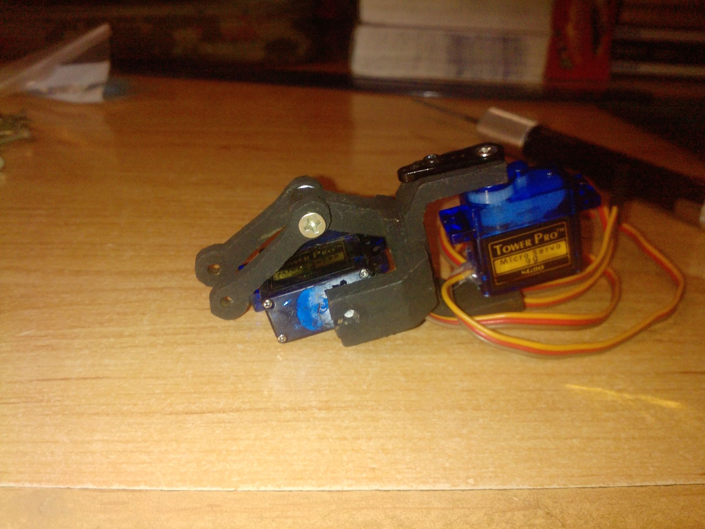 DIY Handmade Hexapod With Arduino (Hexdrake) : 19 Steps (with Pictures) - Instructables