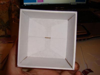 How to Make a Cardboard Box From Recycled Cardboard : 5 Steps ...
