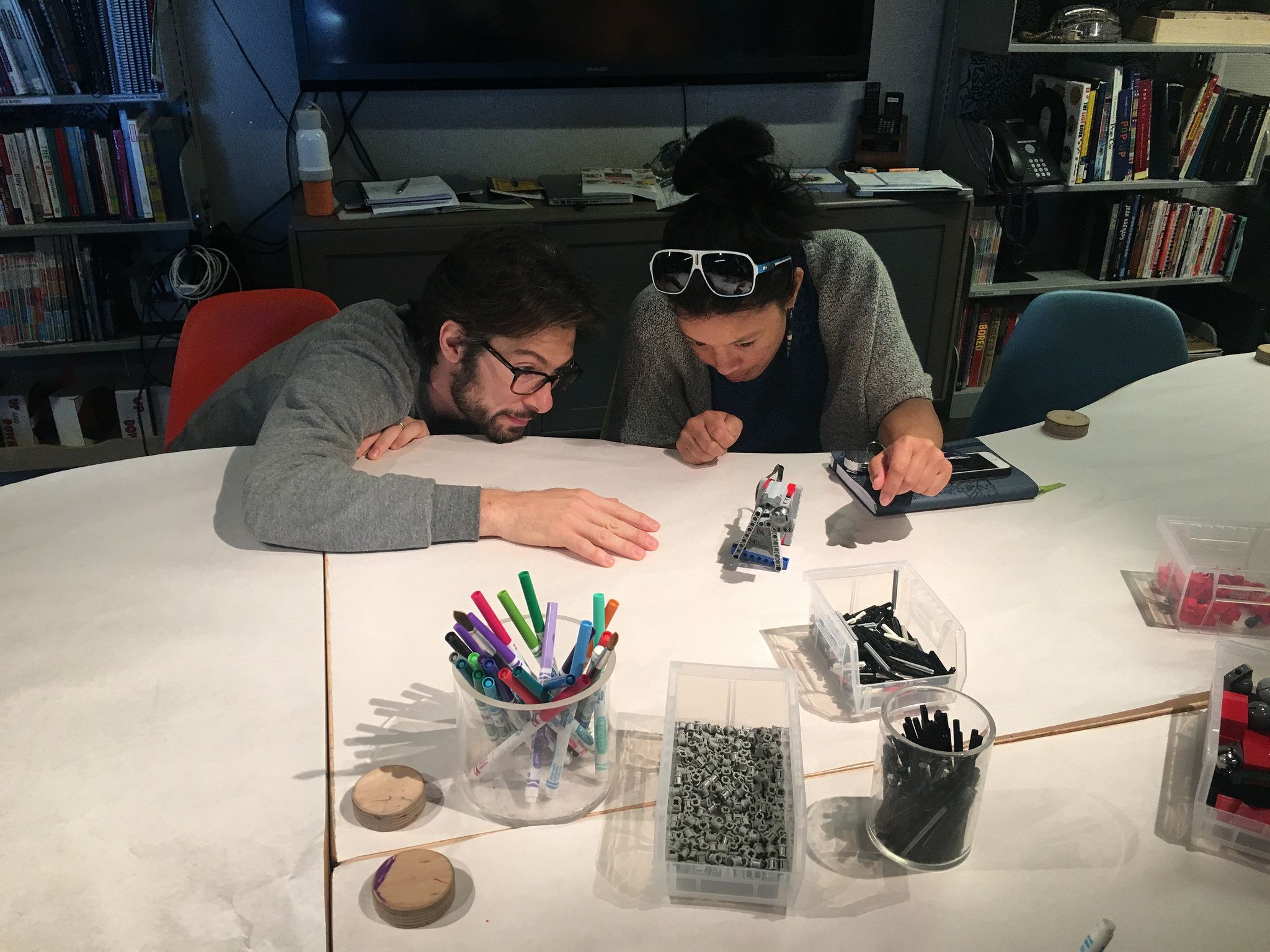 Tinkering With LEGO: Art Machines : 6 Steps (with Pictures) - Instructables
