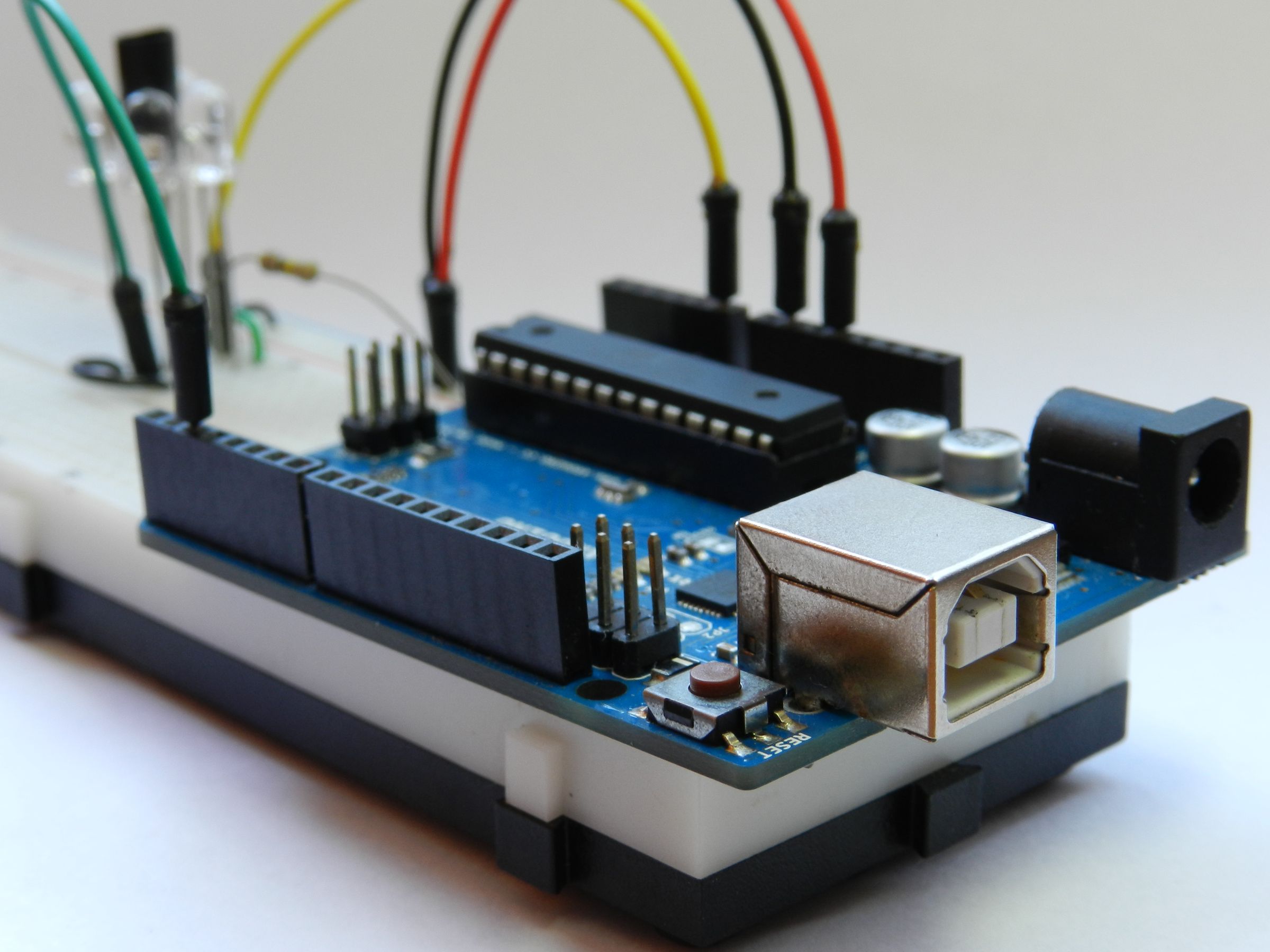 Simple IR Proximity Sensor With Arduino : 5 Steps (with Pictures ...
