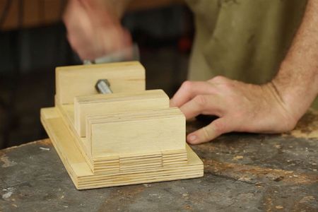 Homemade Drill Press Vice : 10 Steps (with Pictures) - Instructables