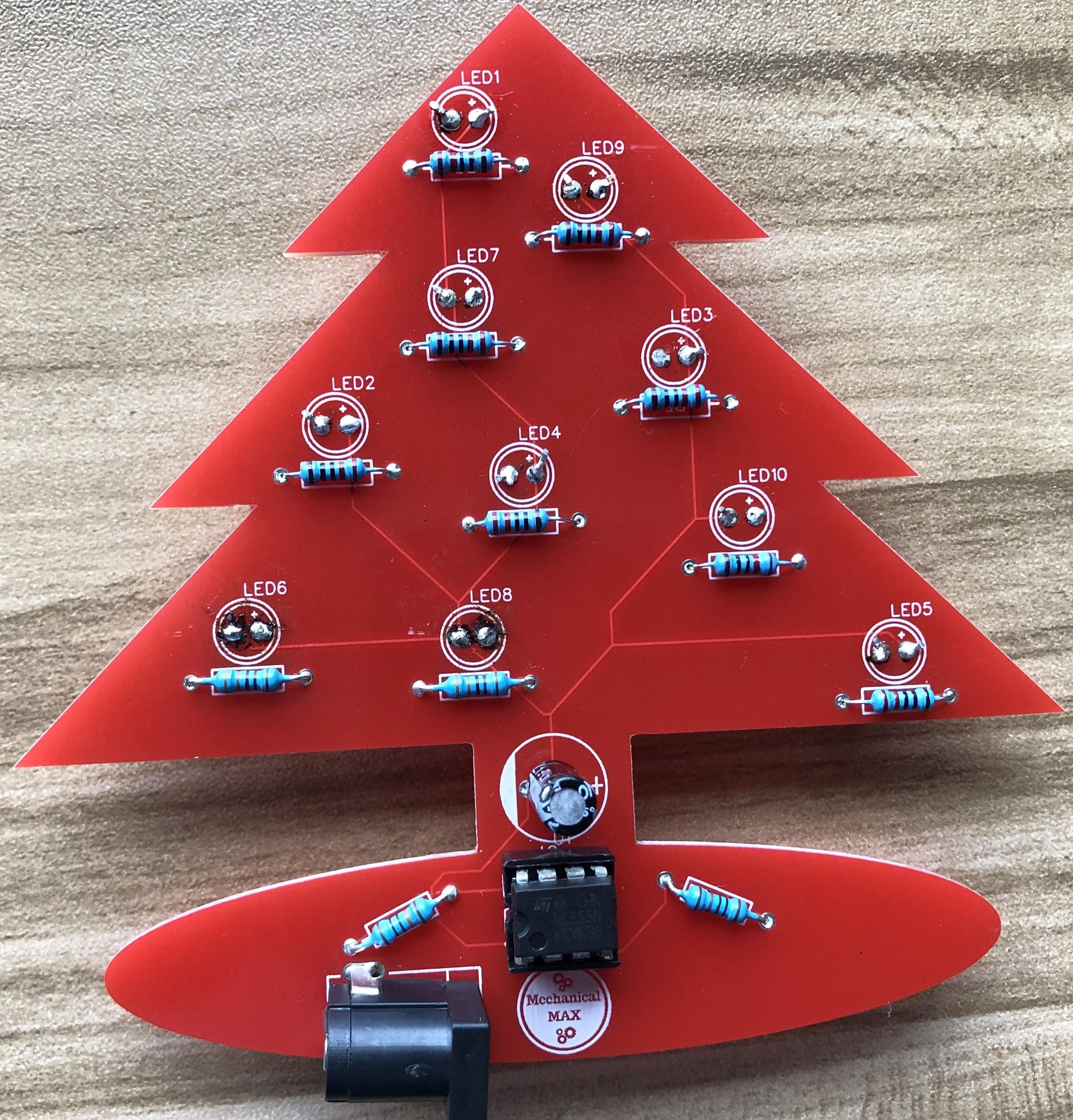 PCB Flashing Tree Decoration : 5 Steps (with Pictures) - Instructables