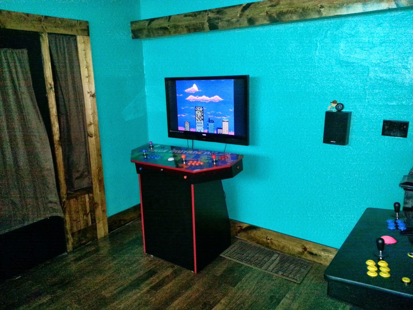 4-Player Pedestal Arcade Cabinet for MAME : 32 Steps (with Pictures ...