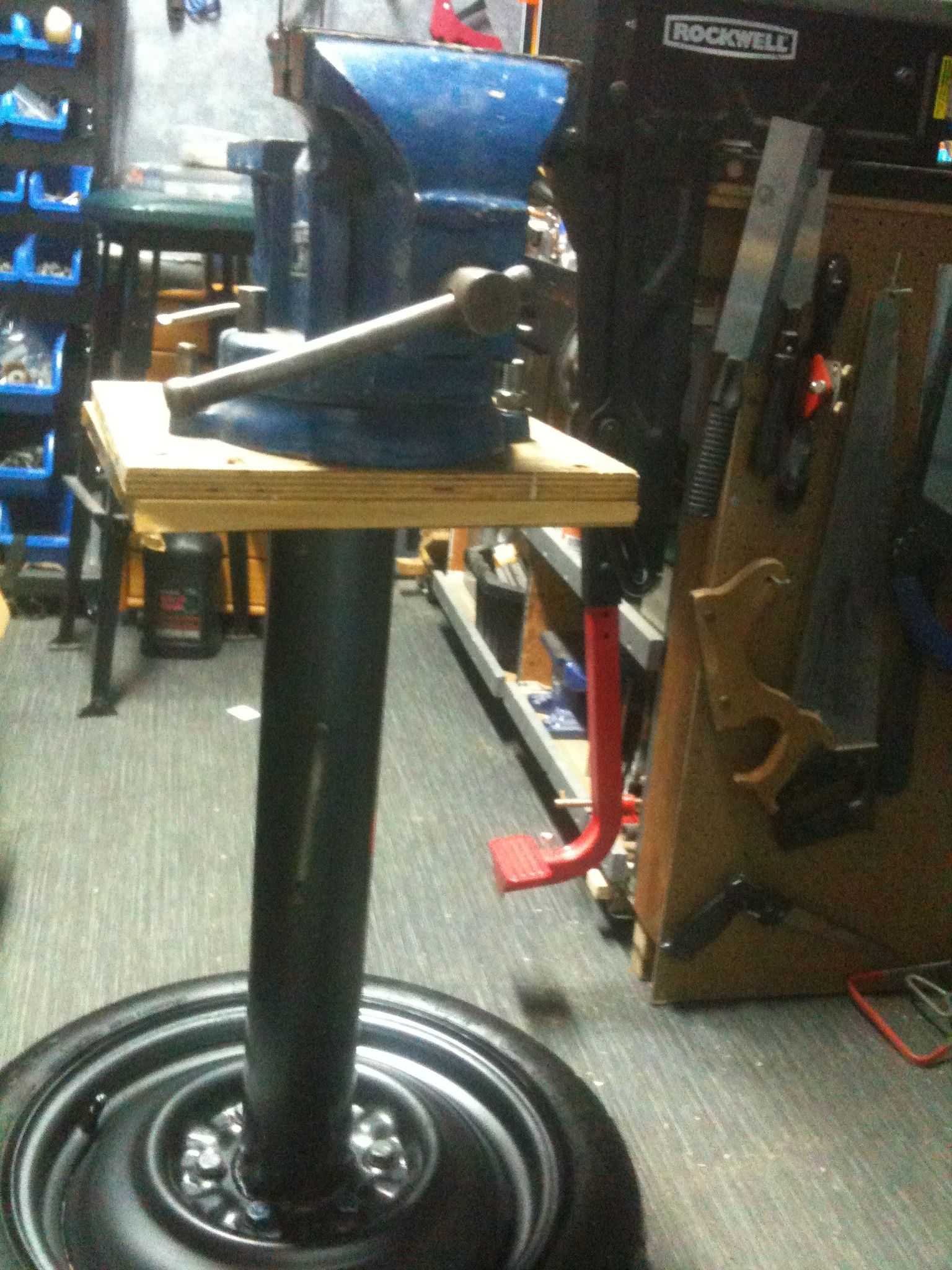 Vise Stand : 6 Steps - Instructables