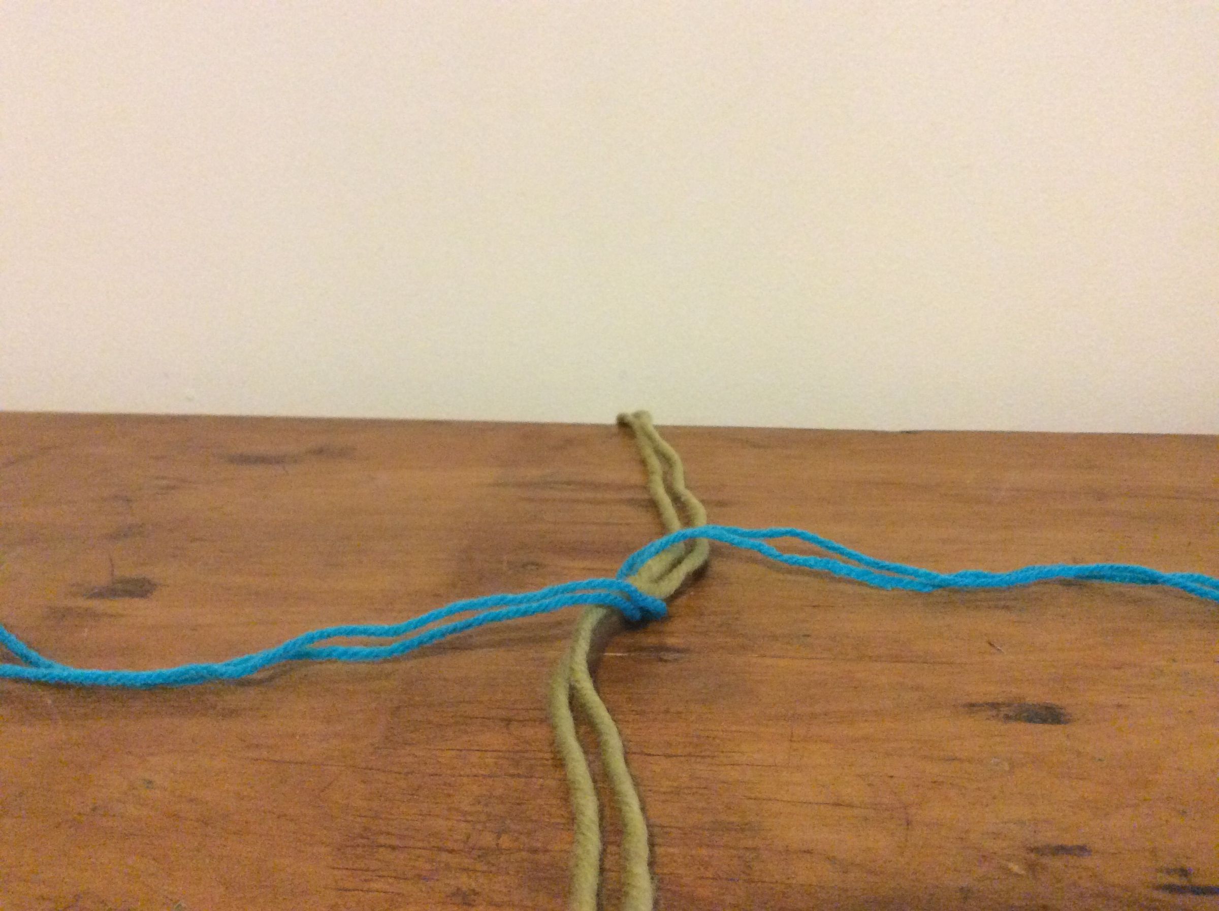 Easy Wool Bracelet : 3 Steps - Instructables