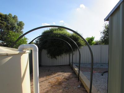 Poly Pipe Greenhouse and Shadehouse With Sprinkler System : 8 Steps ...