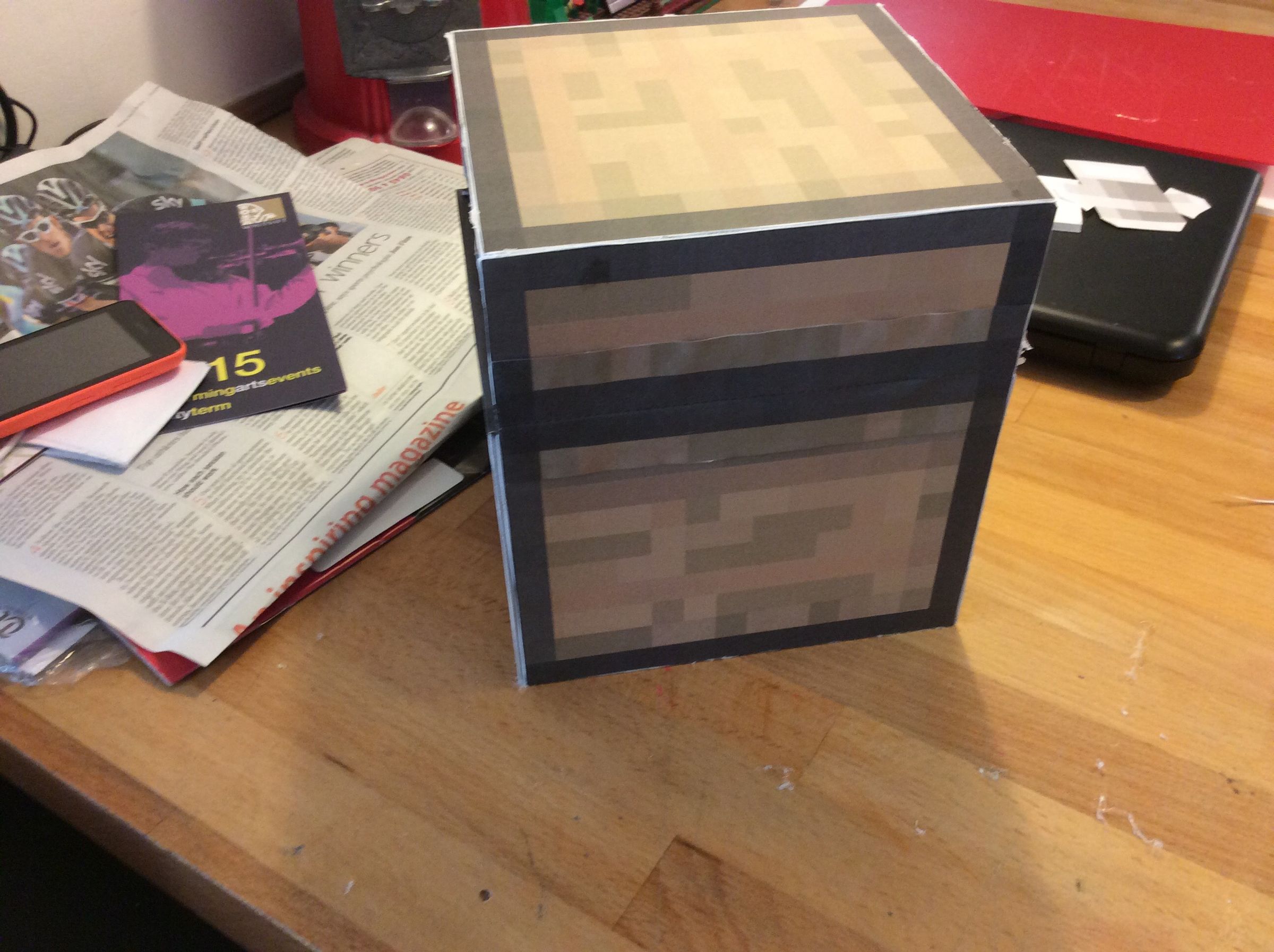 Minecraft Chest : 8 Steps - Instructables