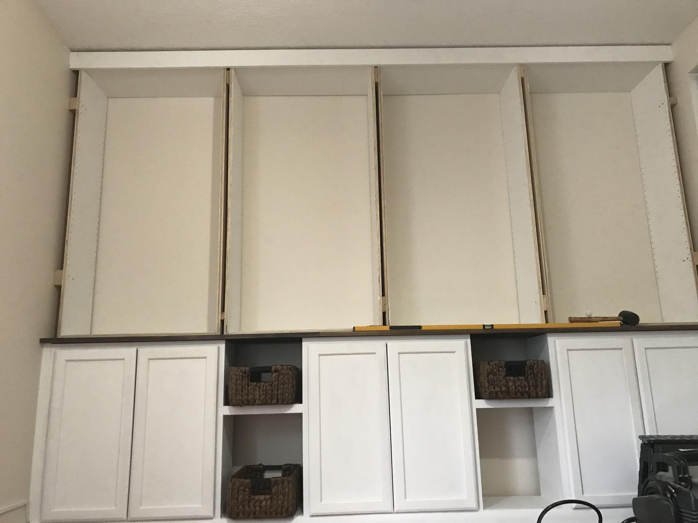 DIY Built-in Bookcase : 6 Steps (with Pictures) - Instructables