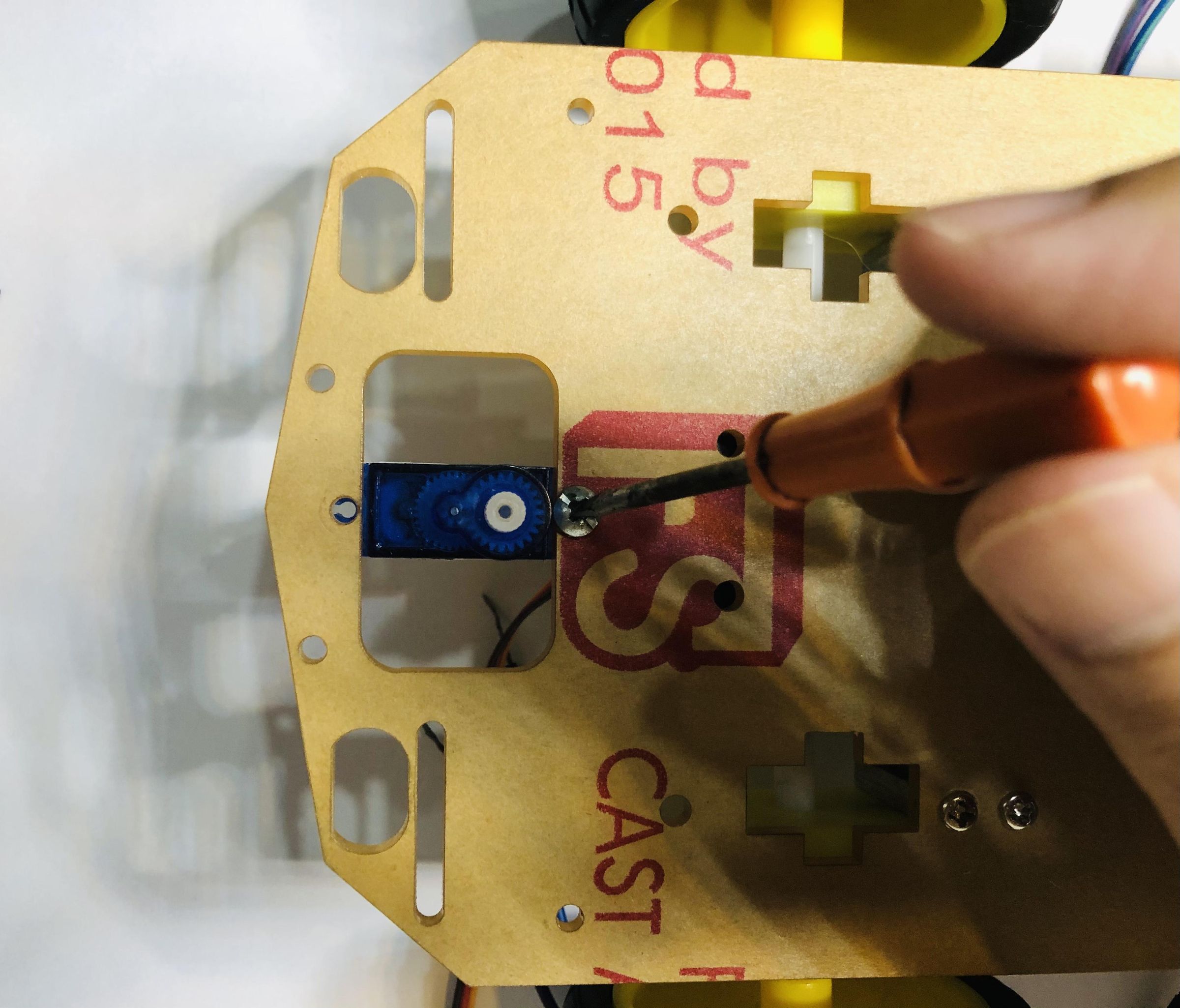 Arduino Obstacle Avoiding Robot Using an L298N Motor Driver : 9 Steps ...