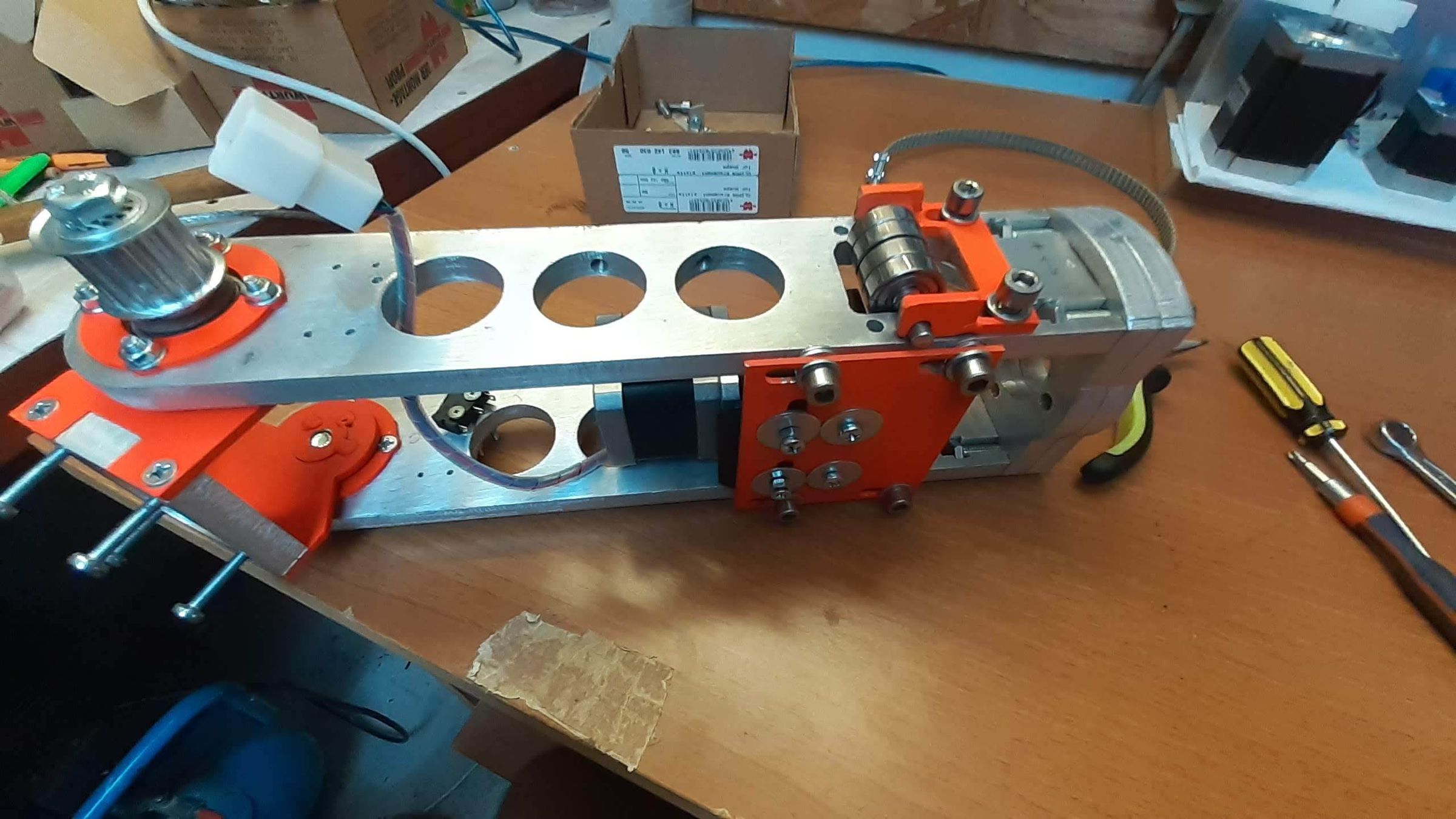 DIY Robot Arm 6 Axis (with Stepper Motors) : 9 Steps (with Pictures ...