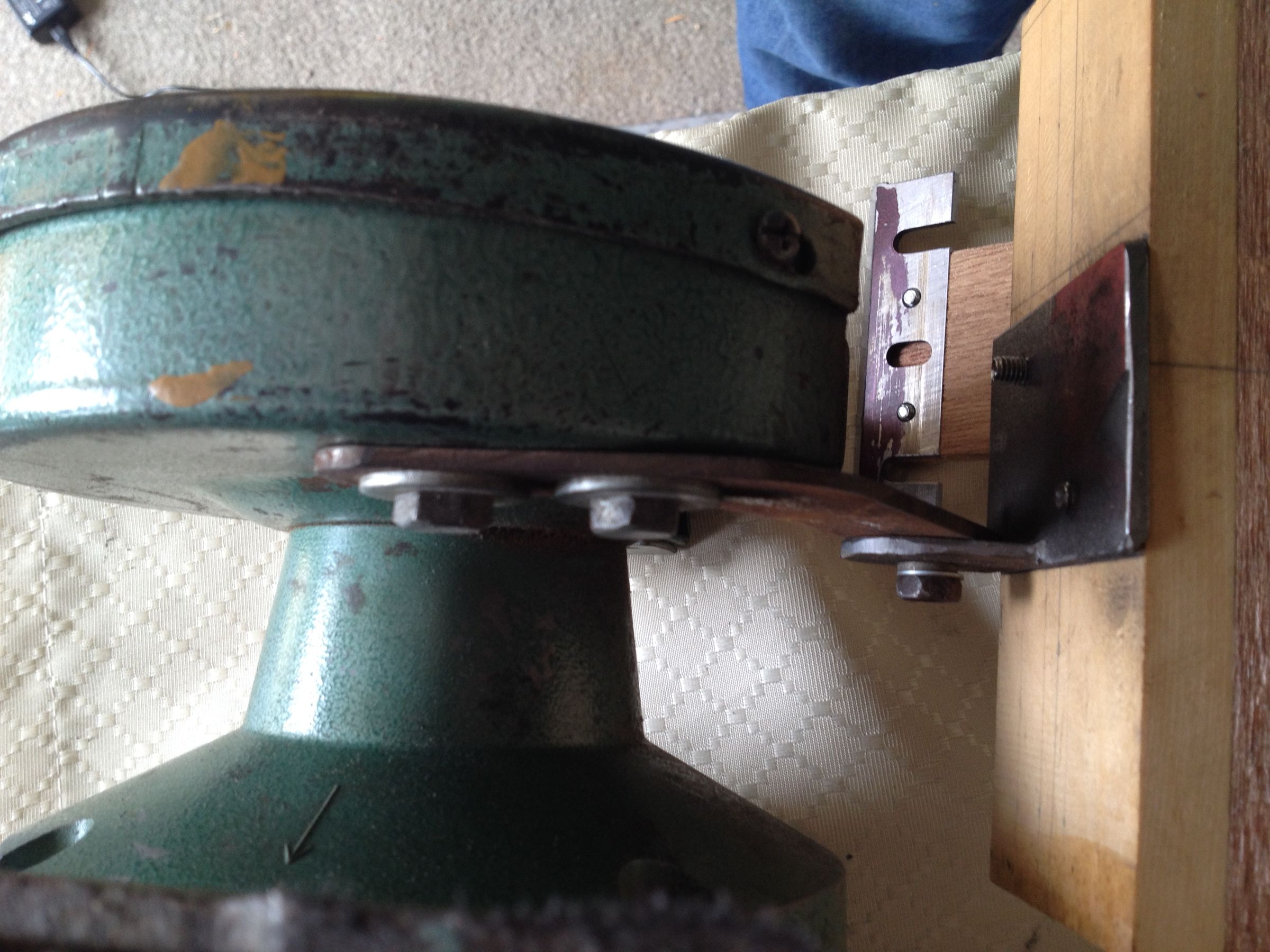 Plane Blade Regrinding Jig : 7 Steps (with Pictures) - Instructables