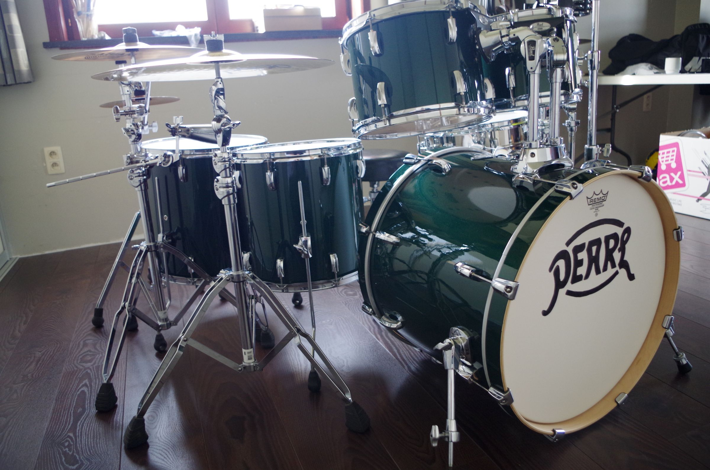 Paint Your Drum Kit - by Painting Your Drum Wraps : 10 Steps (with ...