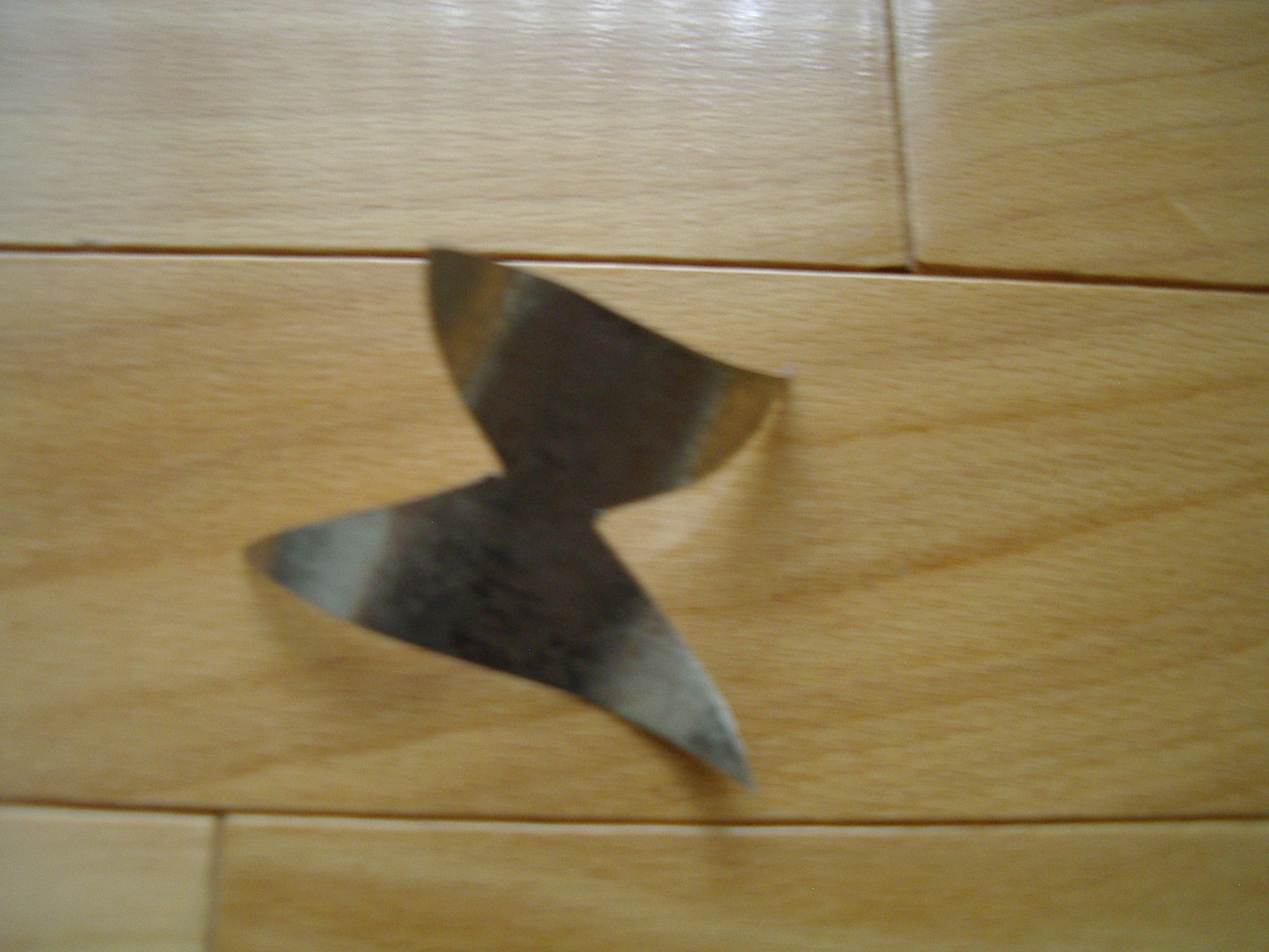 Ninja Caltrops : 5 Steps - Instructables