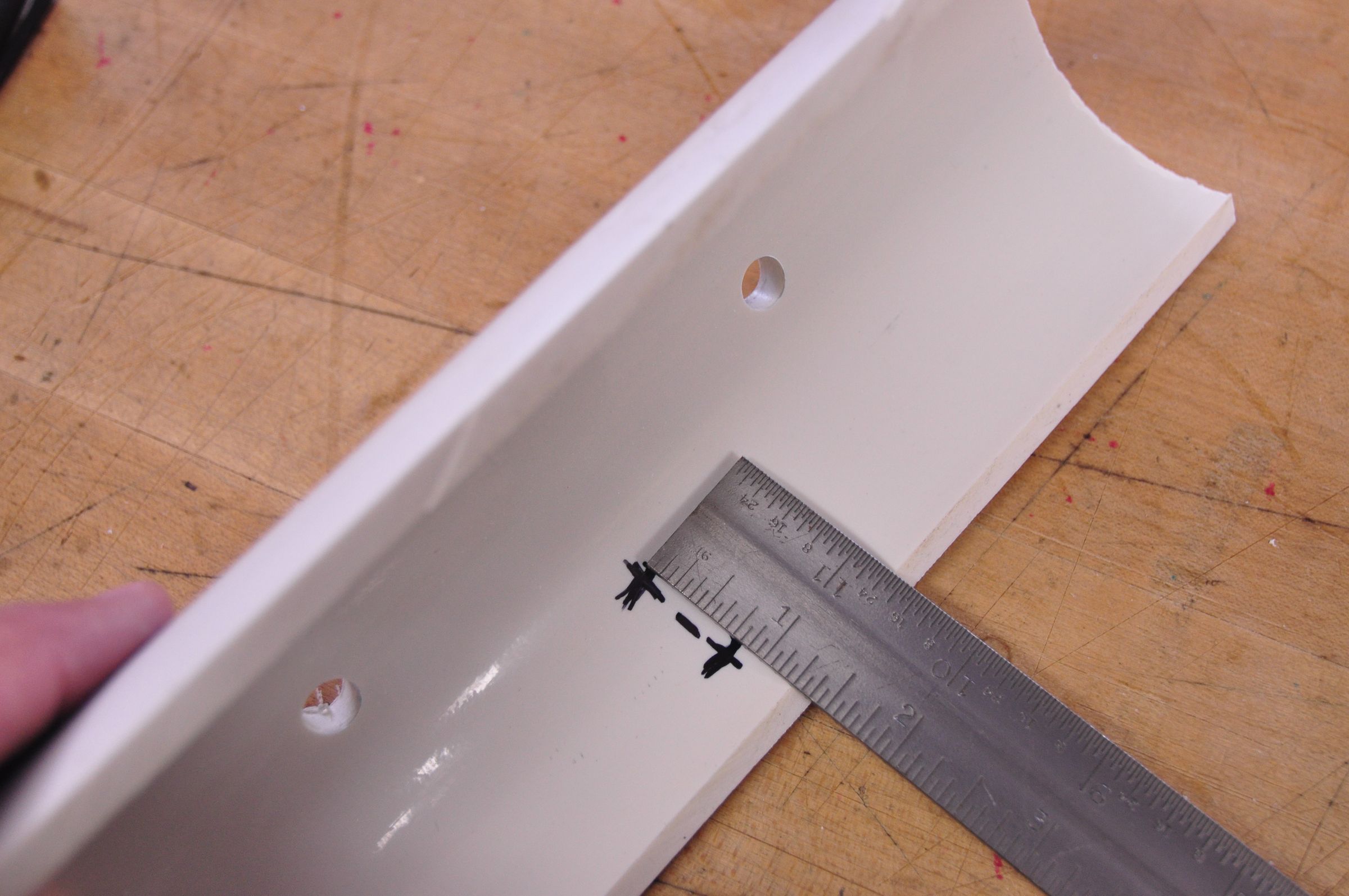 Rock Solid Skateboard Hanger From PVC Pipe : 5 Steps (with Pictures ...