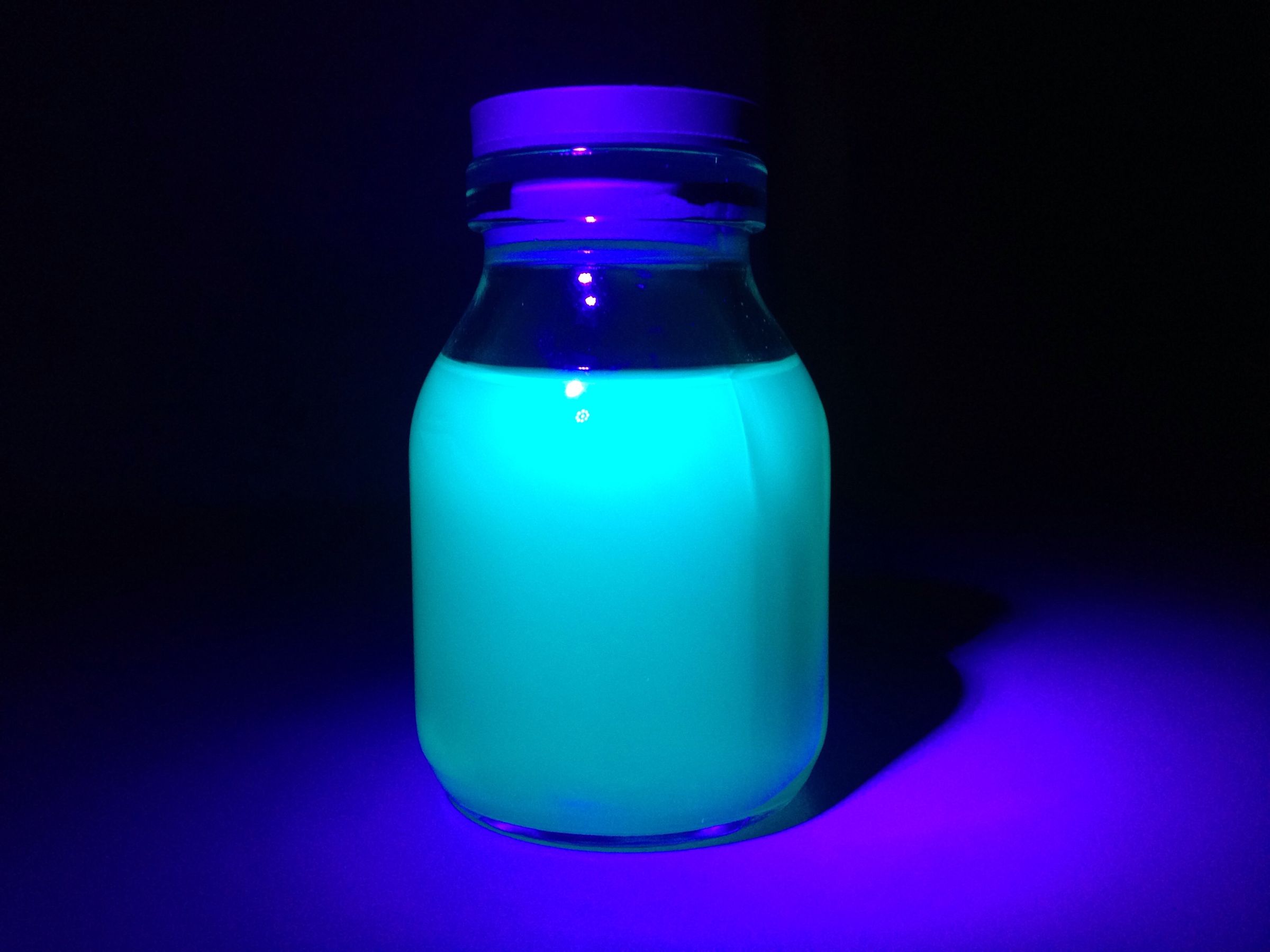 Glowing Slug Blood Experiment - Instructables