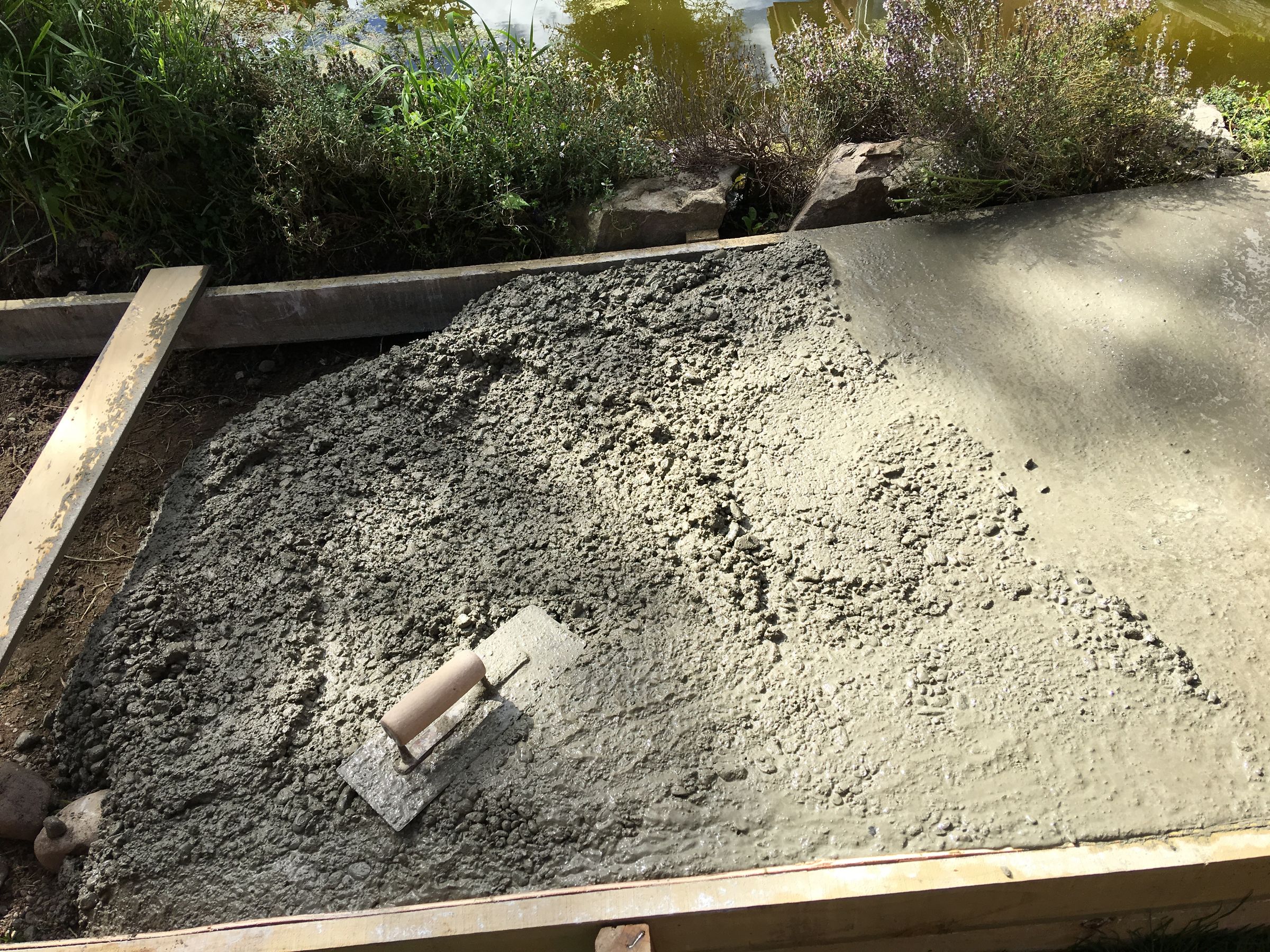 Making an Exposed Aggregate Concrete Path : 8 Steps (with Pictures ...