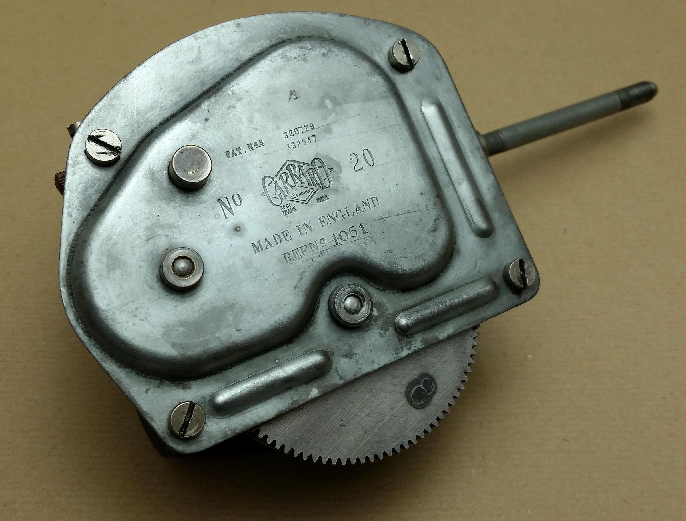 Give an Old Gramophone Some New Life! : 18 Steps (with Pictures ...