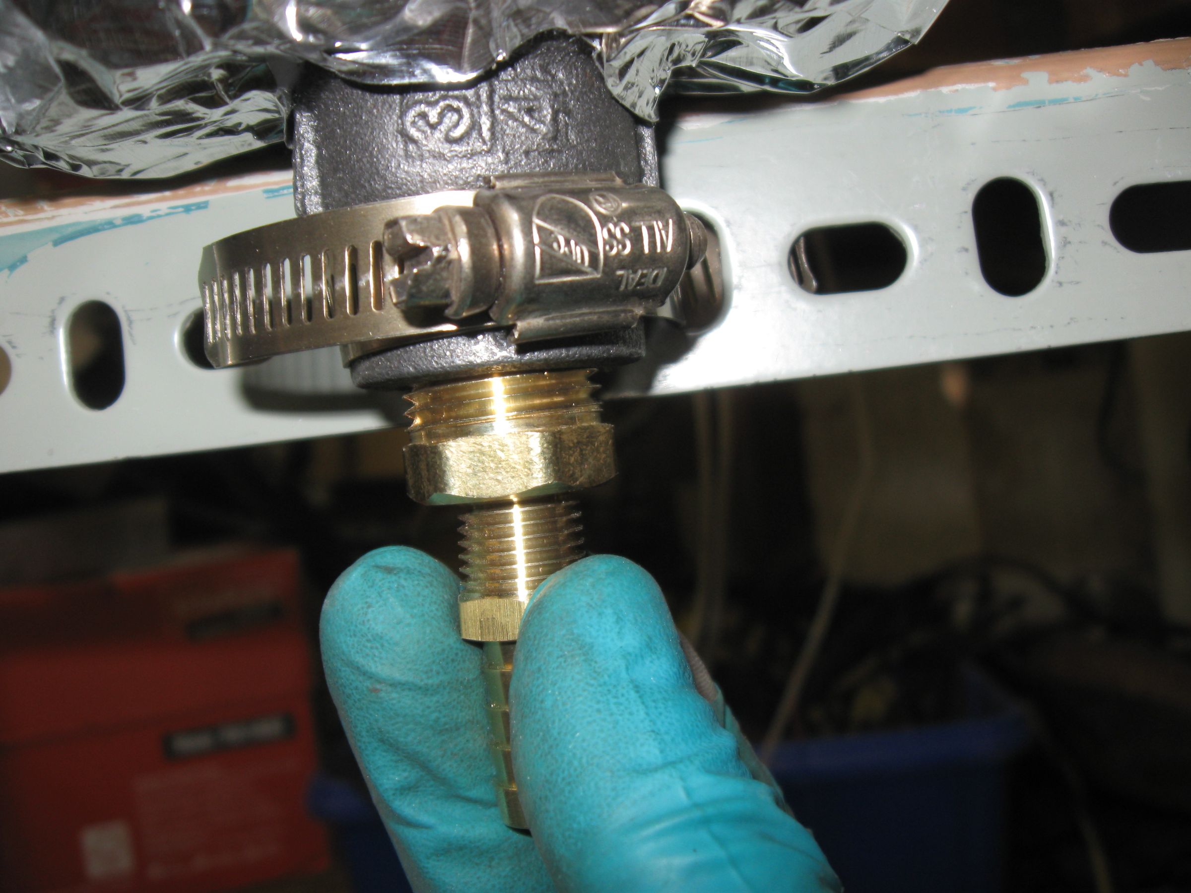 Plastic Injection Molding and Extruding : 11 Steps - Instructables