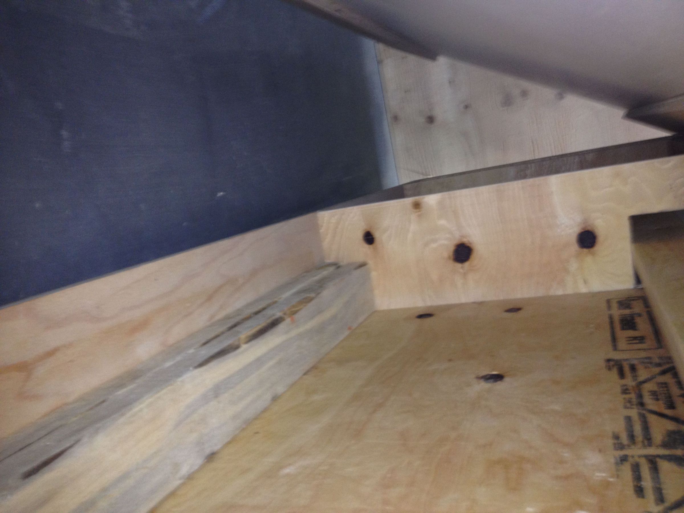 Tablesaw Outfeed Support Workstation With Aux Fence & Storage : 4 Steps ...