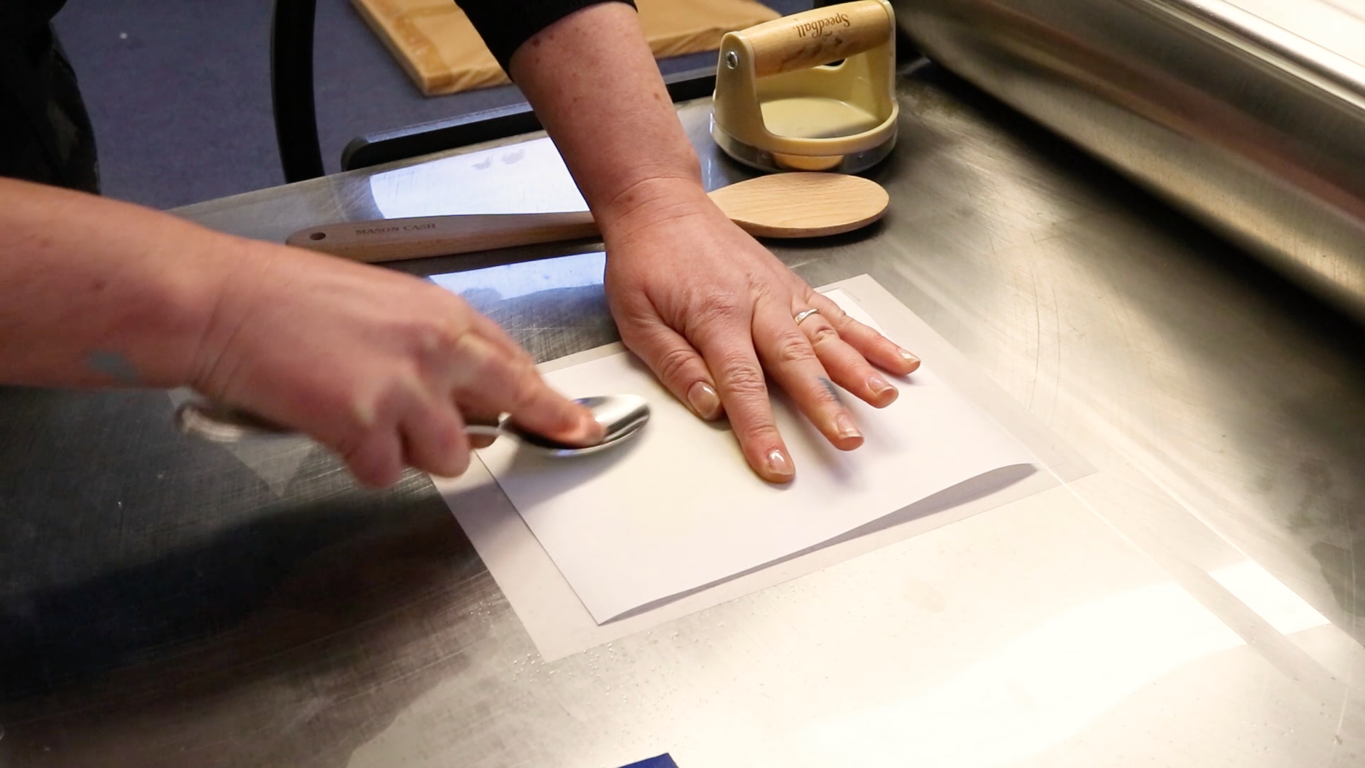 Make a Two-colour Linocut Relief Print : 12 Steps (with Pictures ...