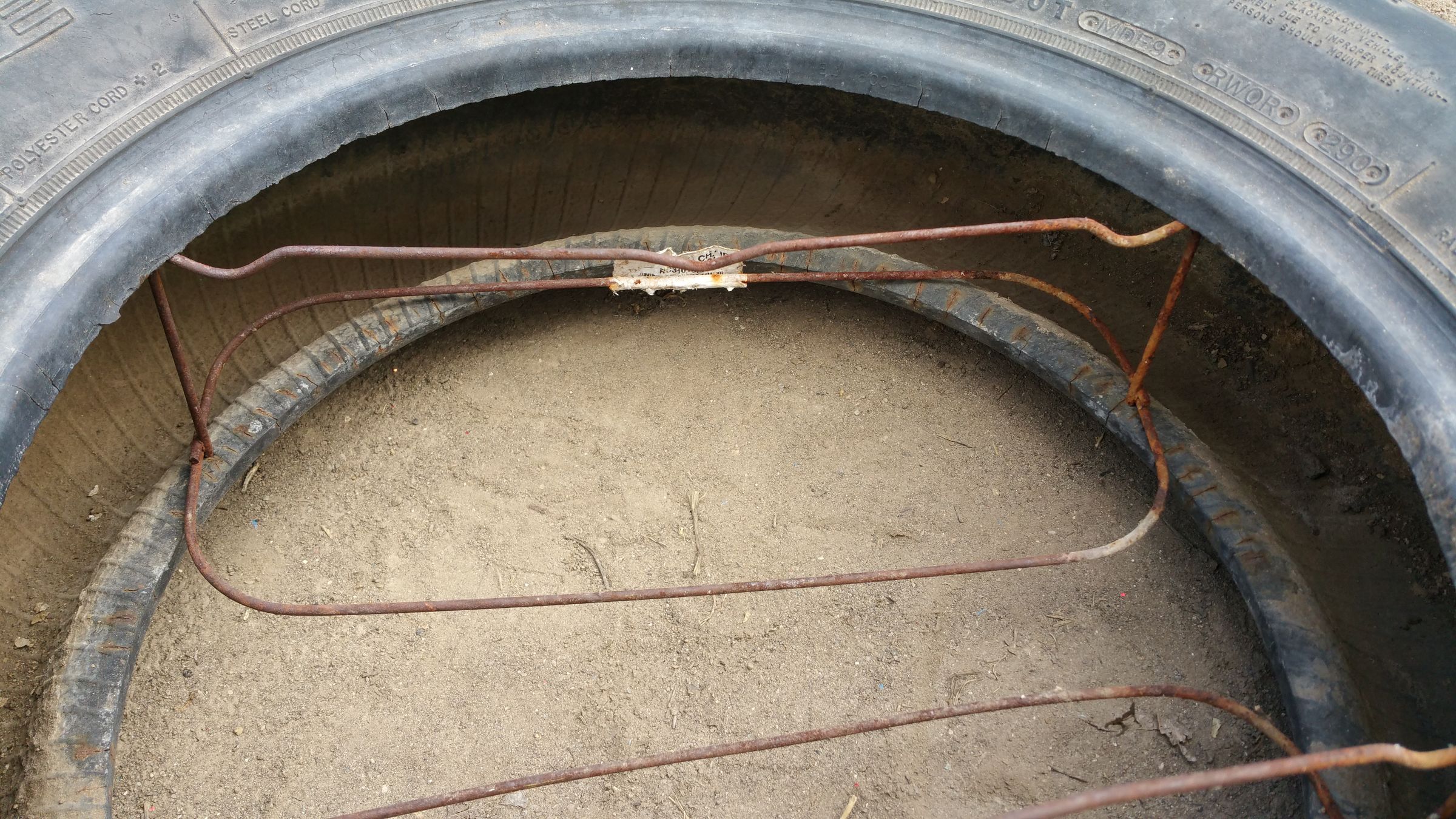 Concrete Tire Piers : 8 Steps (with Pictures) - Instructables