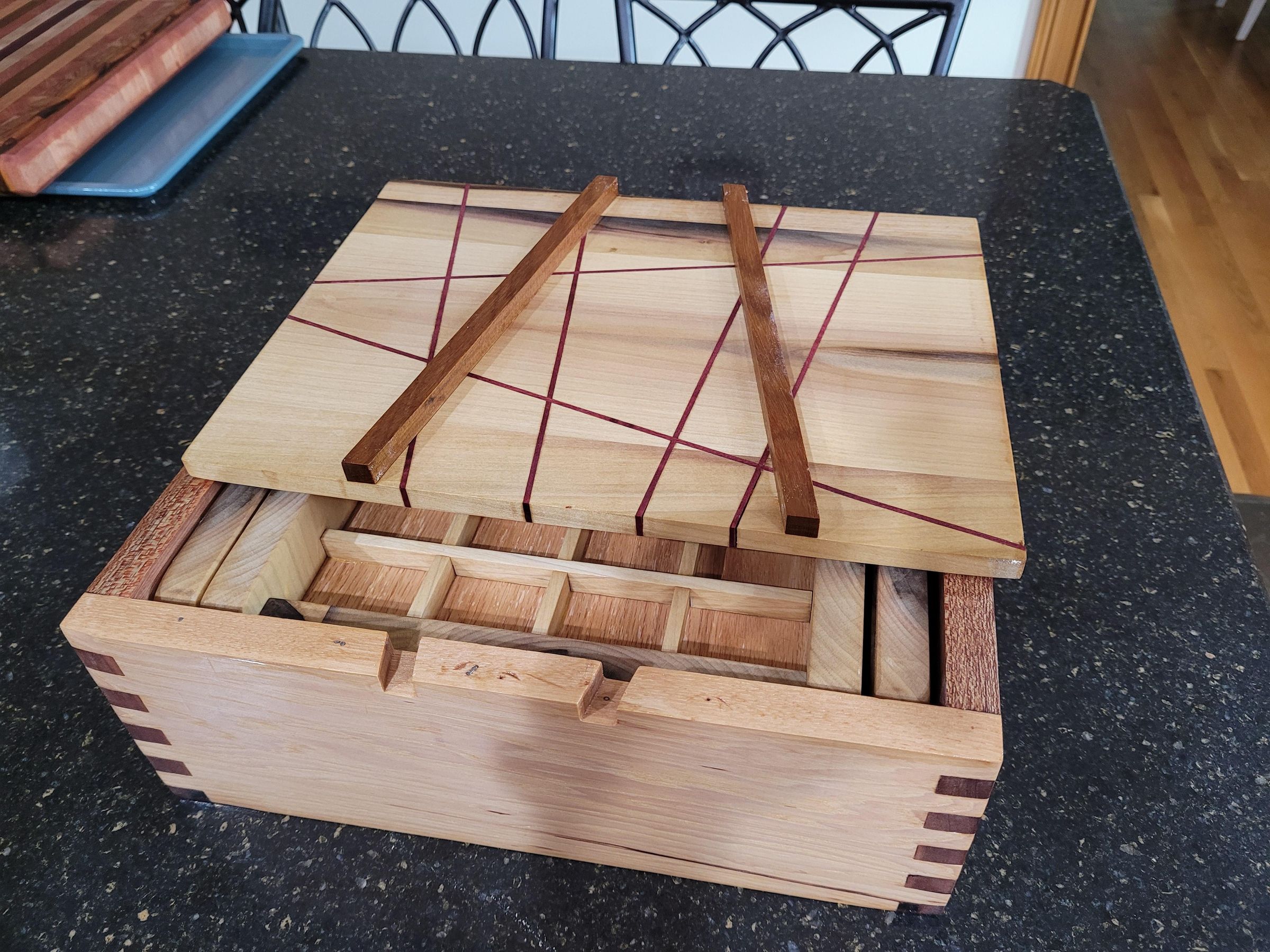 Hardwood Jewelry Box With Box/Finger Joints : 13 Steps (with Pictures ...