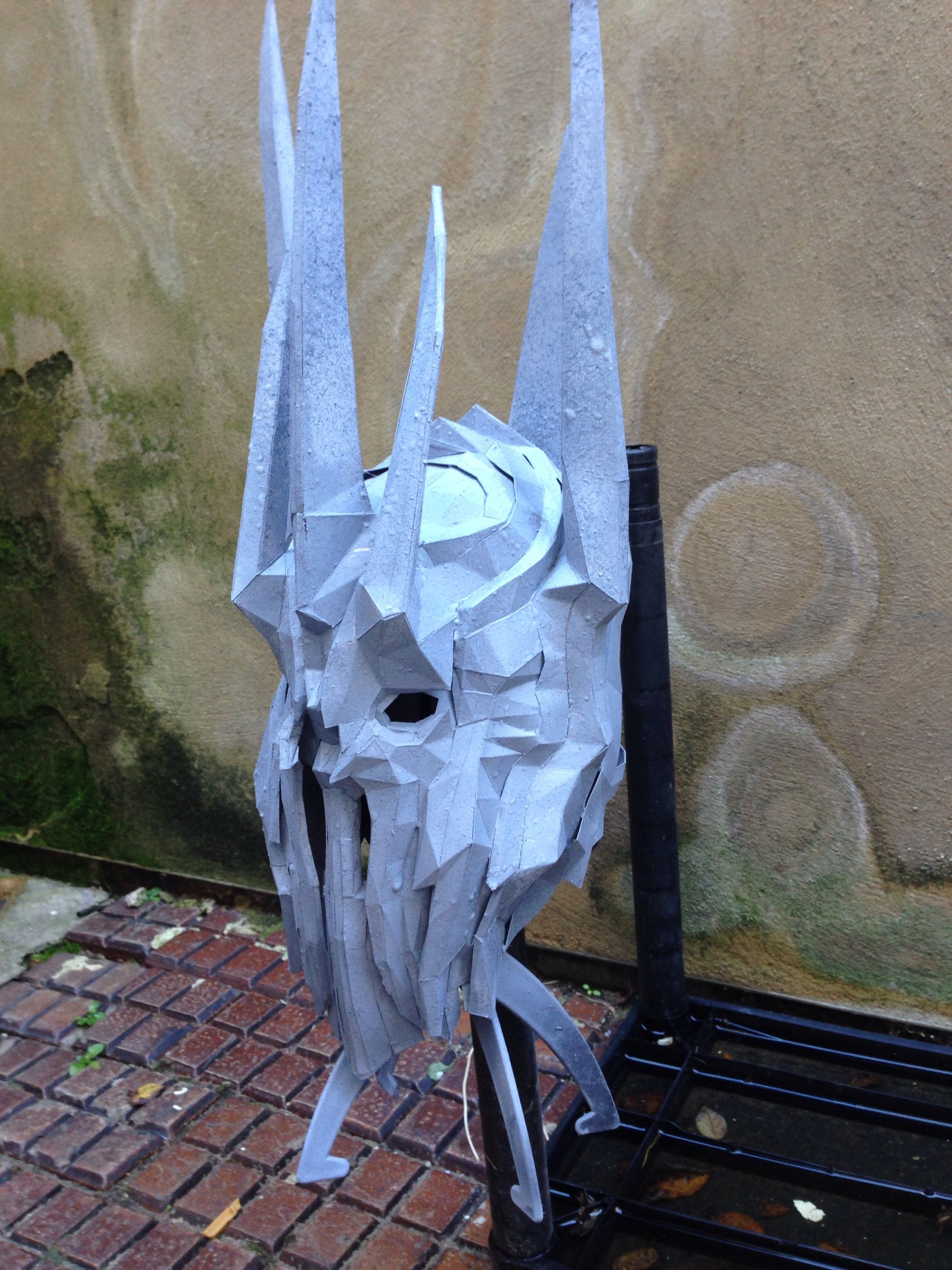 Pepakura Helmets : 14 Steps - Instructables